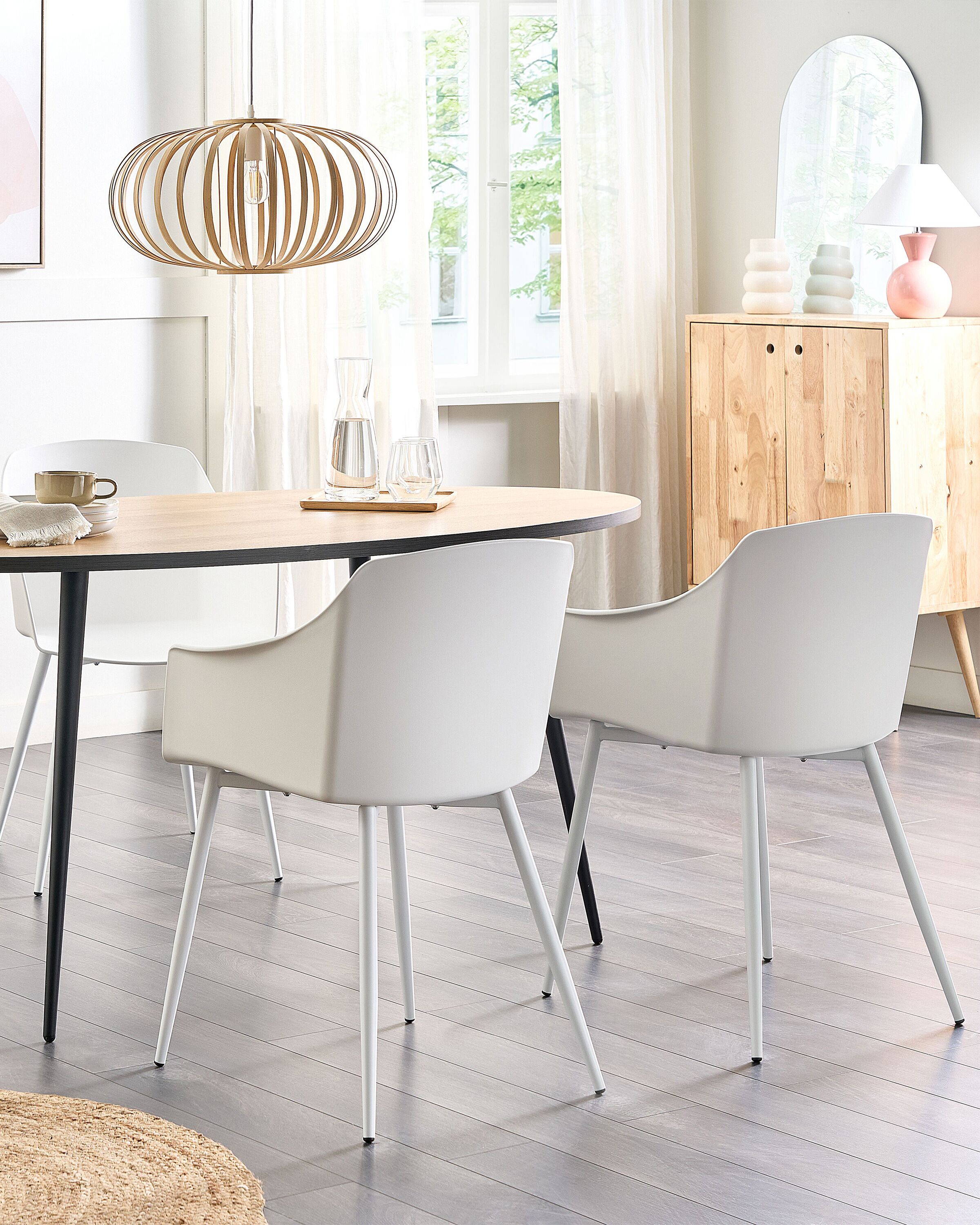 Sett med 2 stoler hvit FONDA | Beliani.no