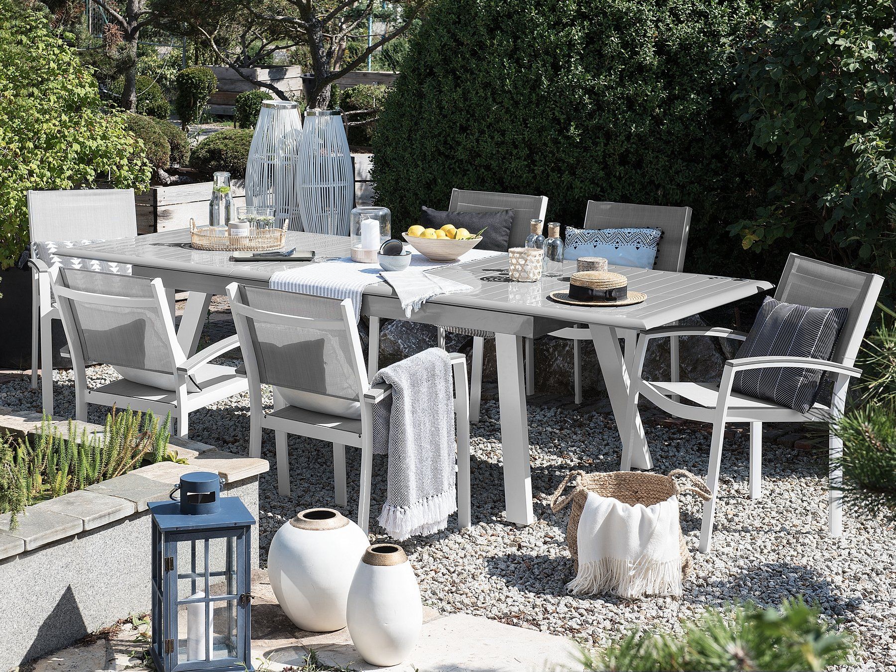 Extending Garden Dining Table 175/255 x 100 cm Grey PERETA | Beliani.co.uk