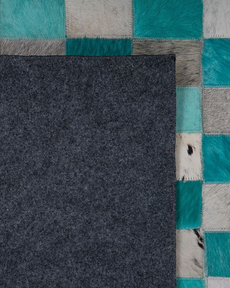 Cowhide Area Rug Turquoise and Grey 140 x 200 cm NIKFER | Beliani.co.uk