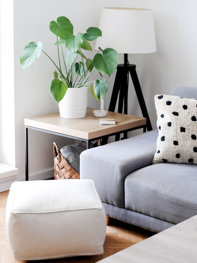 Side Table Light Wood with Black DELANO | Beliani.co.uk