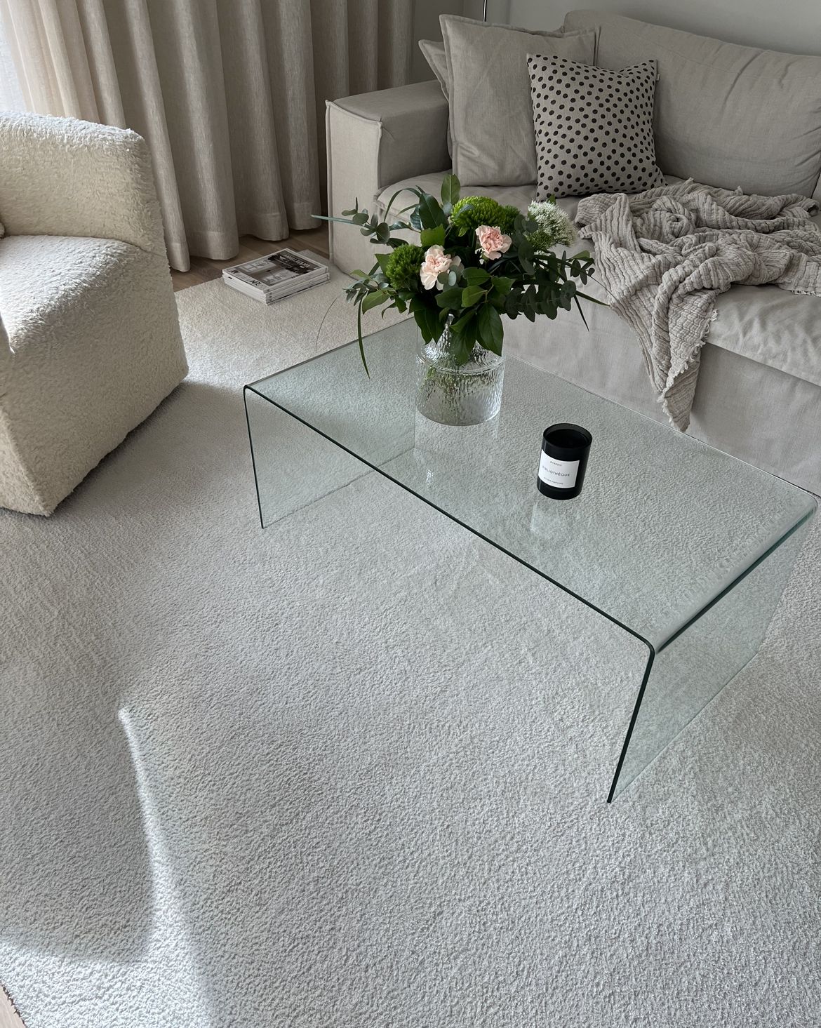Glass Coffee Table Transparent KENDALL | Beliani.co.uk