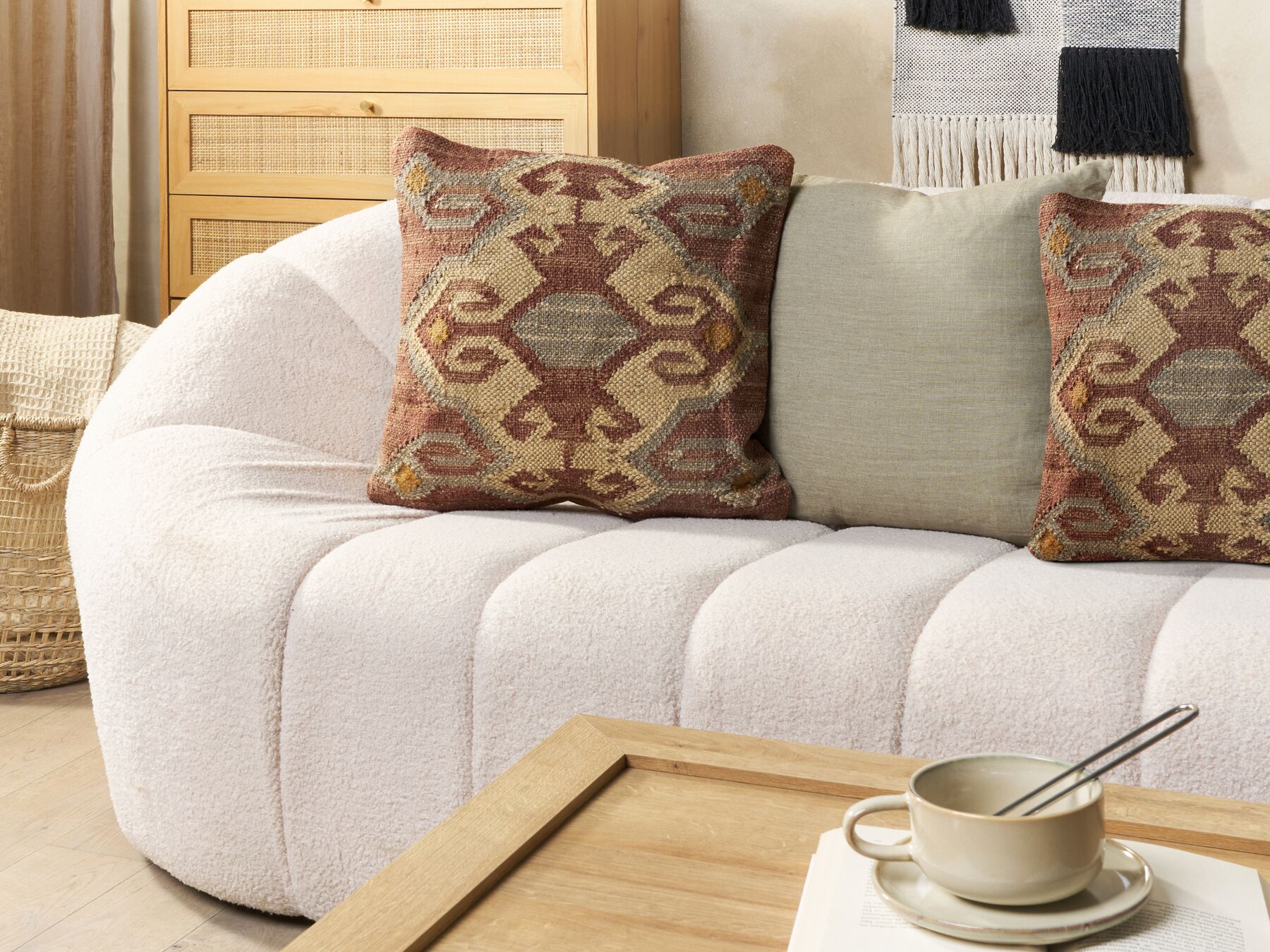 Kommode Rattan hellbraun mit 4 Schubladen PEROTE | Beliani.de