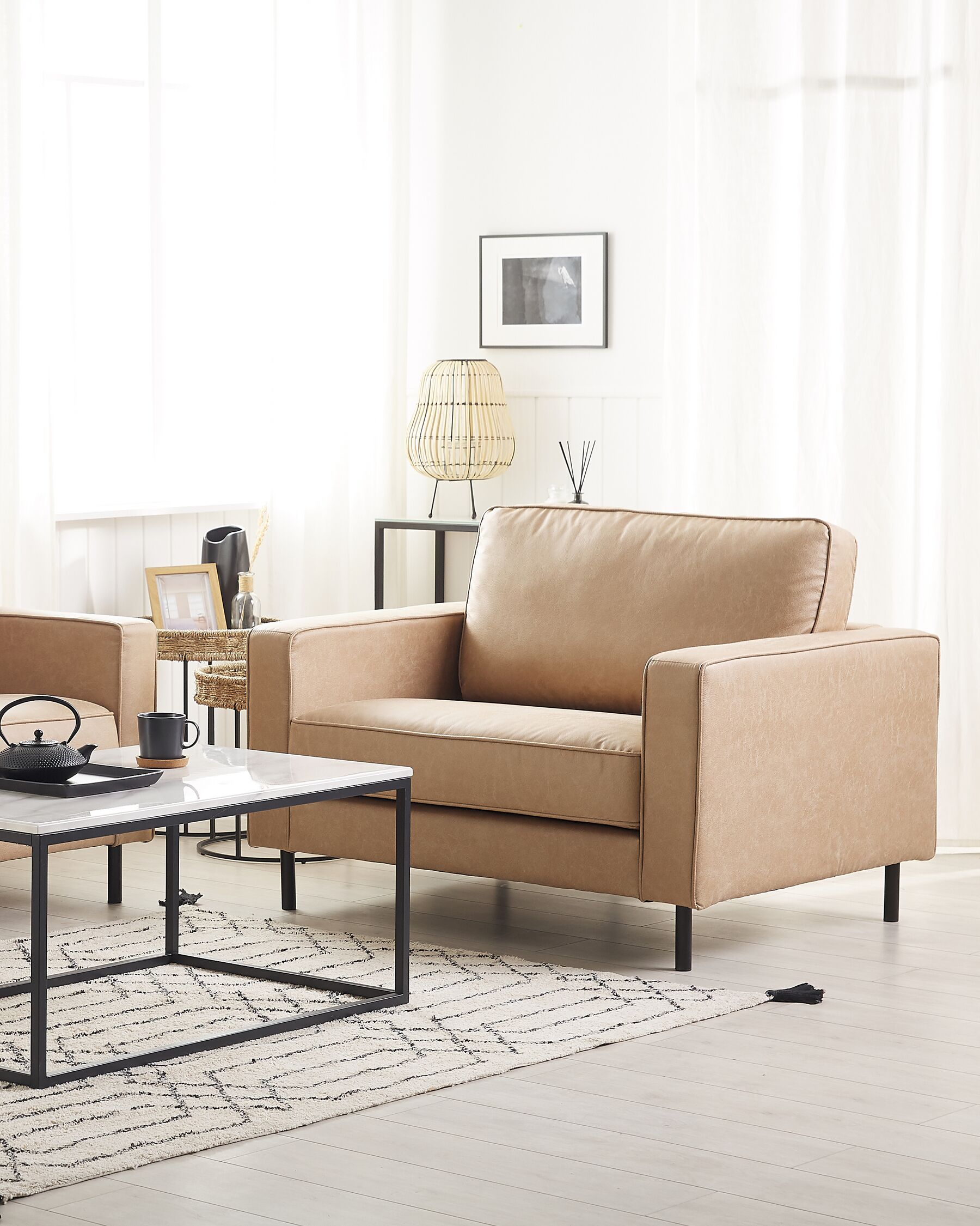 Sessel Lederoptik beige SAVALEN | Beliani.de