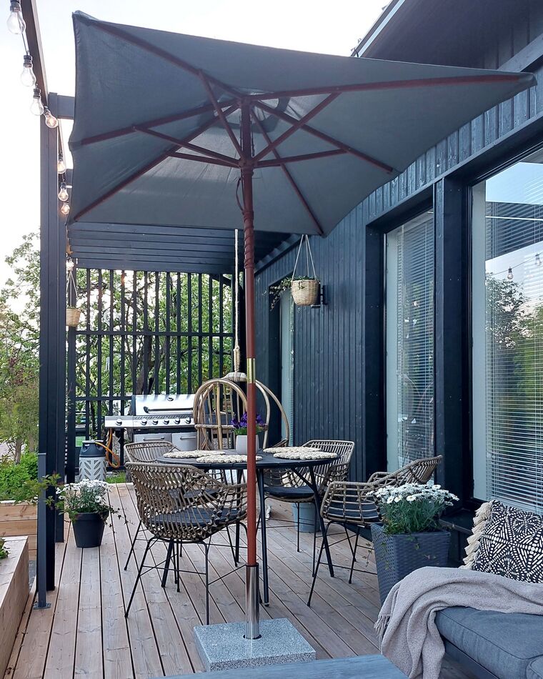 Parasol de jardin en bois avec toile gris foncé 144 x 195 cm FLAMENCO ...