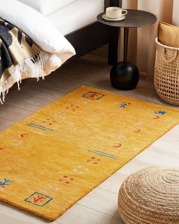 Wool Gabbeh Area Rug 80 x 150 cm Yellow AKALAN | Beliani.co.uk