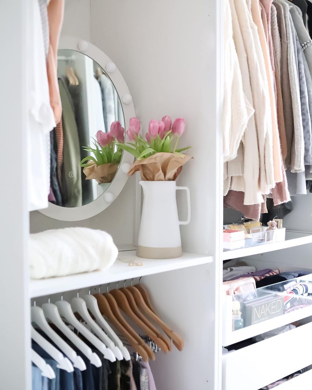 Metal LED Standing Vanity Mirror 50 x 60 cm White ROSTRENEN | Beliani.co.uk