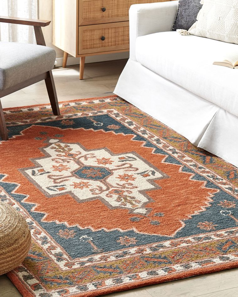 Wool Area Rug 140 x 200 cm Multicolour GELINKAYA | Beliani.co.uk