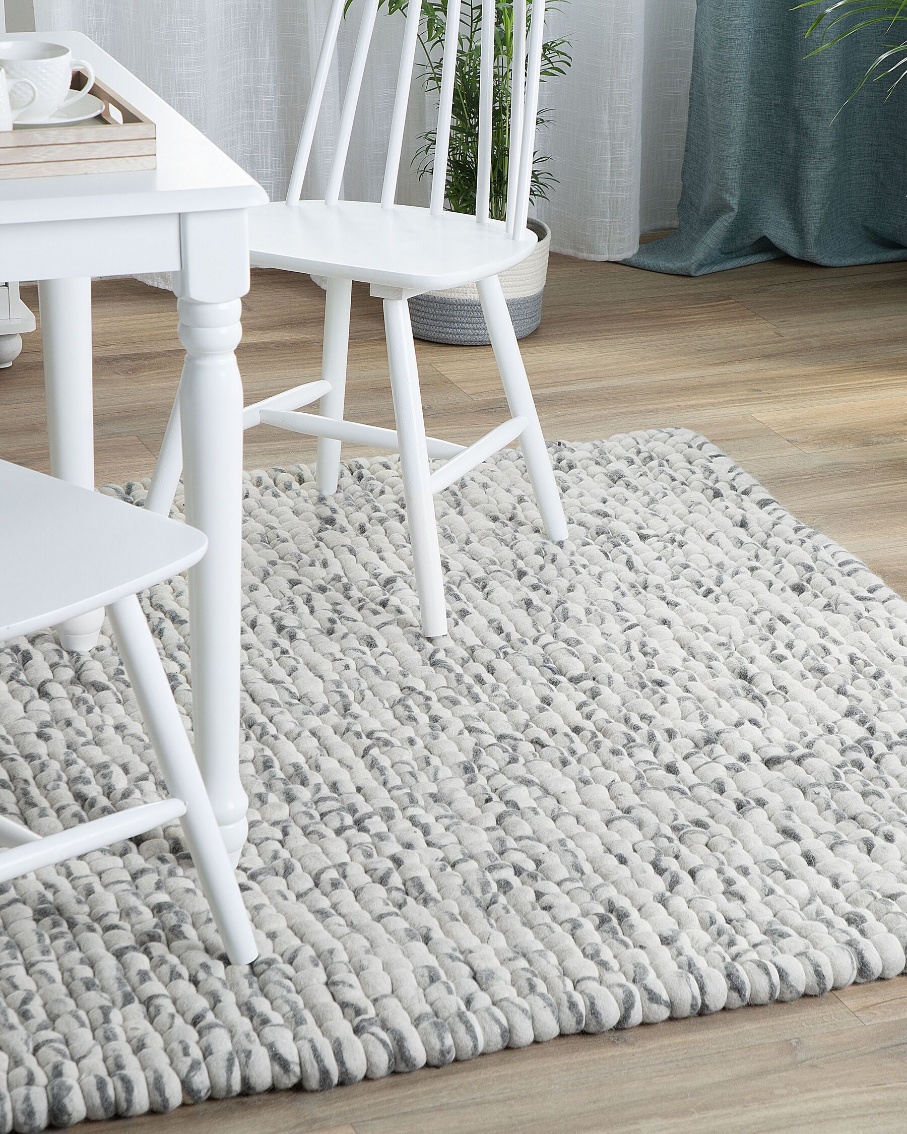 Tapis en laine gris clair 160 x 230 cm AMDO | Beliani.fr