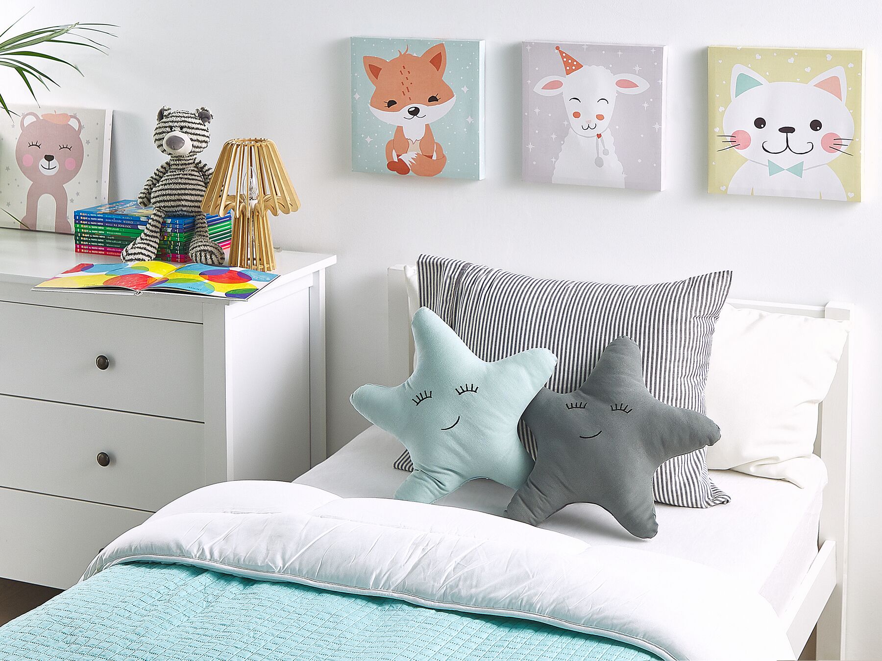 Set of 2 Cotton Kids Cushions Star 40 x 40 cm Grey BHOPAL | Beliani.co.uk