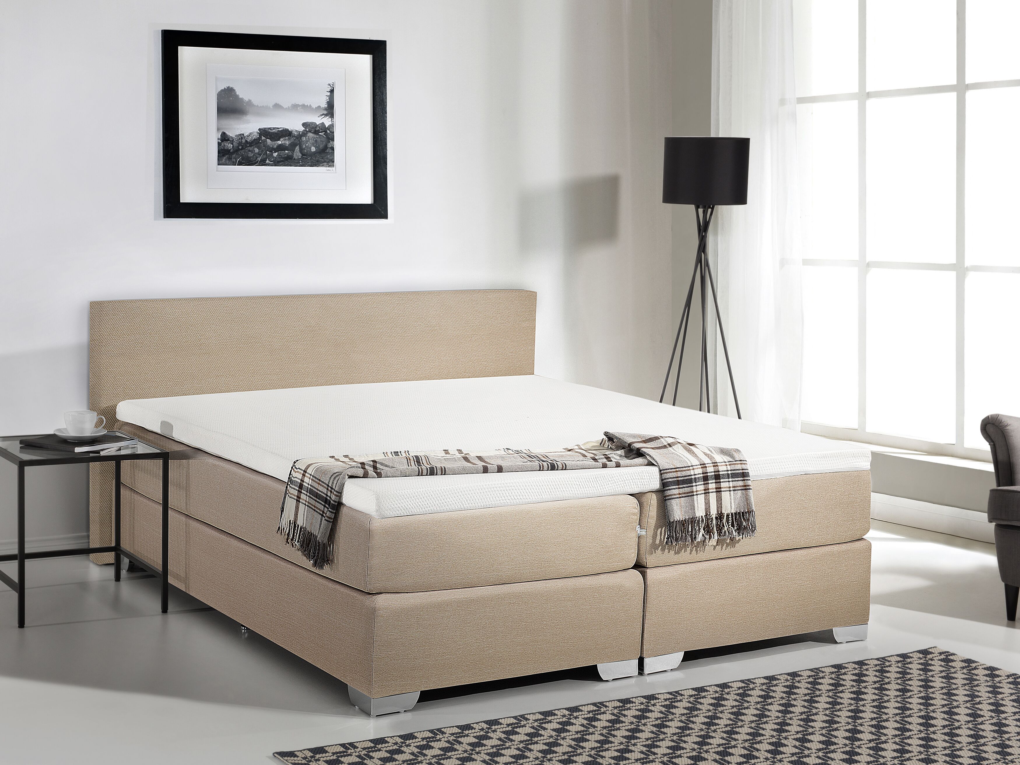 Boxspring stof beige 180 x 200 cm PRESIDENT | Beliani.nl