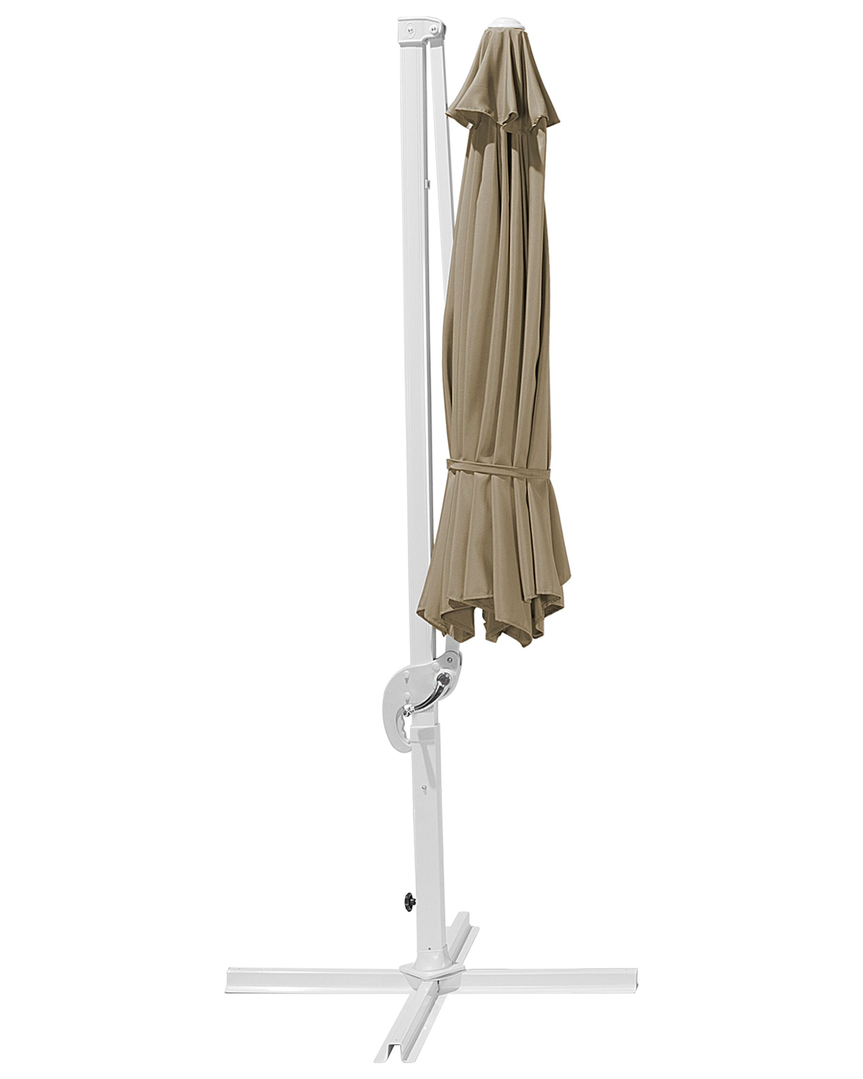 Grand parasol beige sable ⌀ 300 cm SAVONA | Beliani.fr