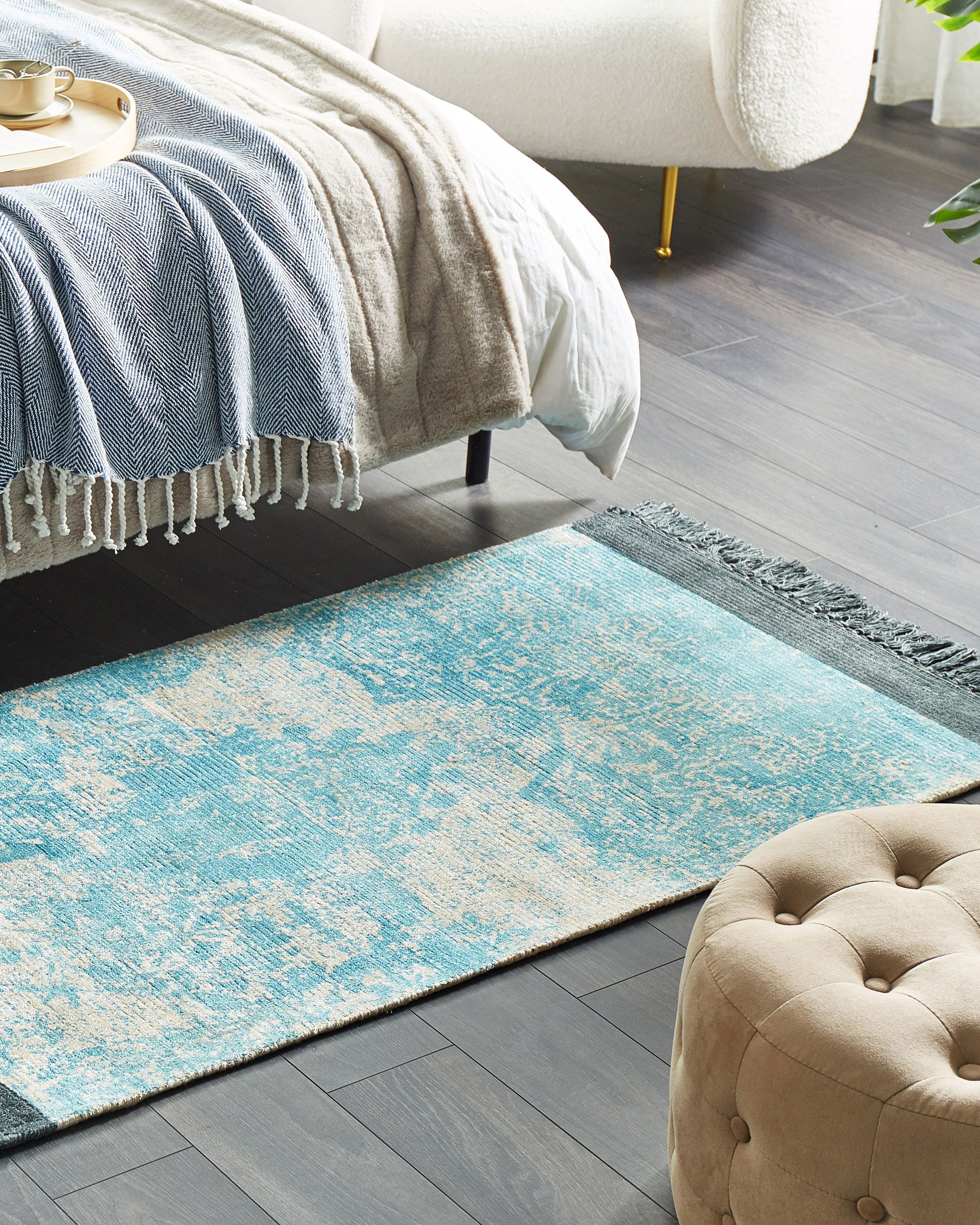 Viscose Area Rug 80 x 150 cm Blue and Beige AKARSU | Beliani.co.uk