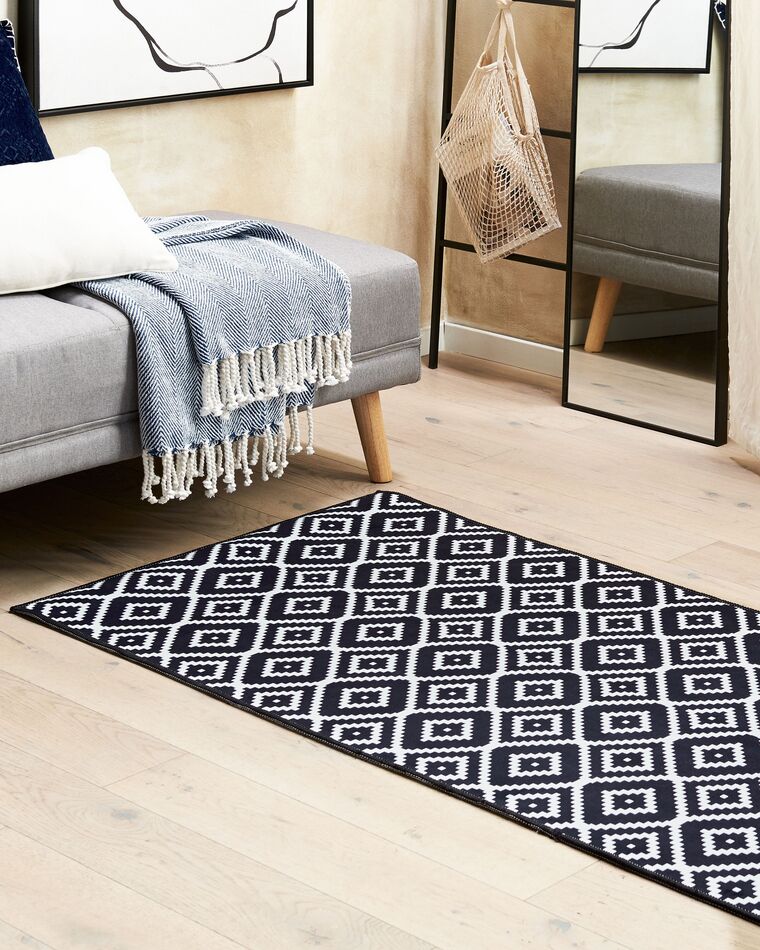 Runner Rug 70 x 200 cm Black and White KARUNGAL | Beliani.co.uk