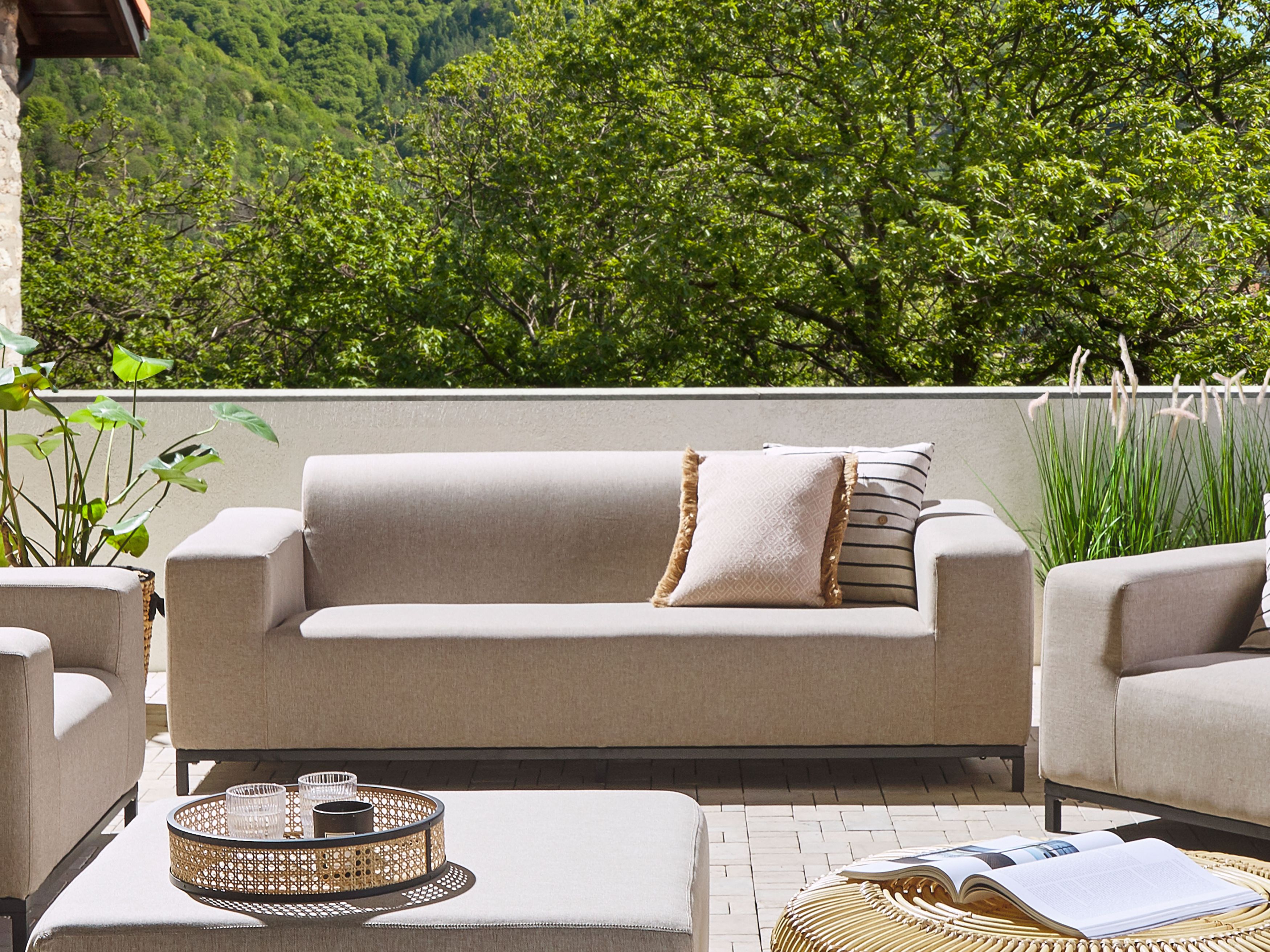 Utesofa 3-seters beige/svart ROVIGO | Beliani.no