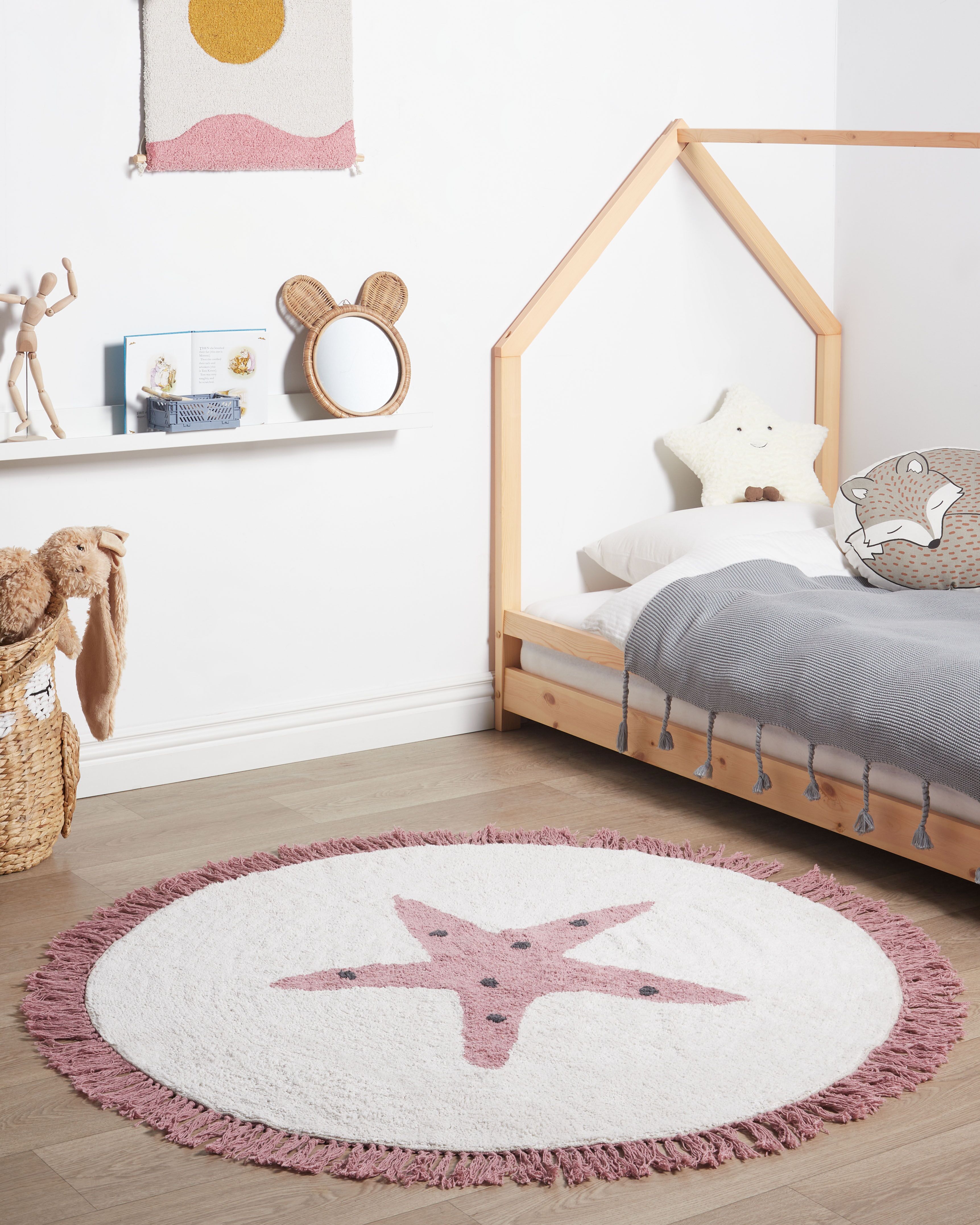 Cotton Kids Rug with Star Motif ⌀ 120 cm Off-White STARS | Beliani.co.uk