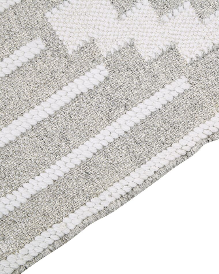 Area Rug 80 x 150 cm Grey and White TABIAT | Beliani.pt