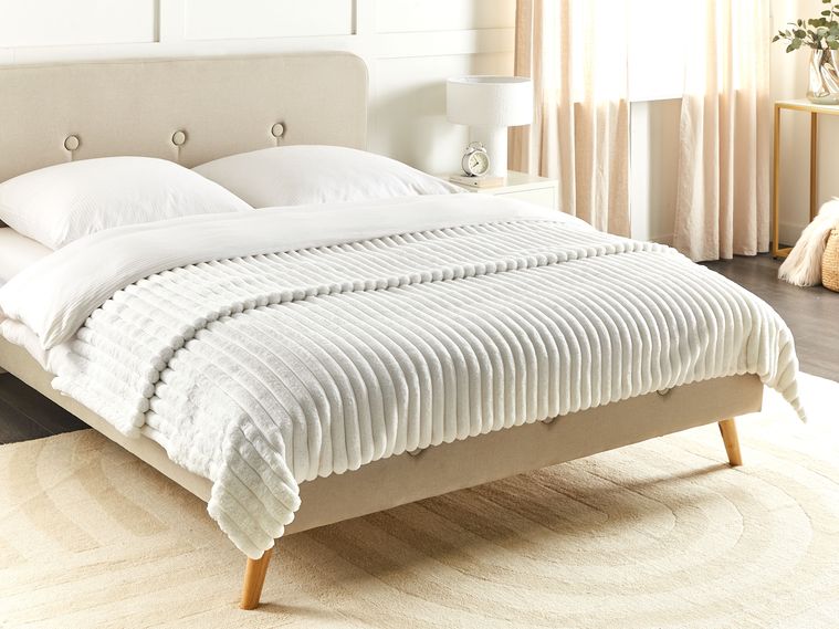 Plaid hvid kunstpels 200 x 220 cm RAKYA | Beliani.dk