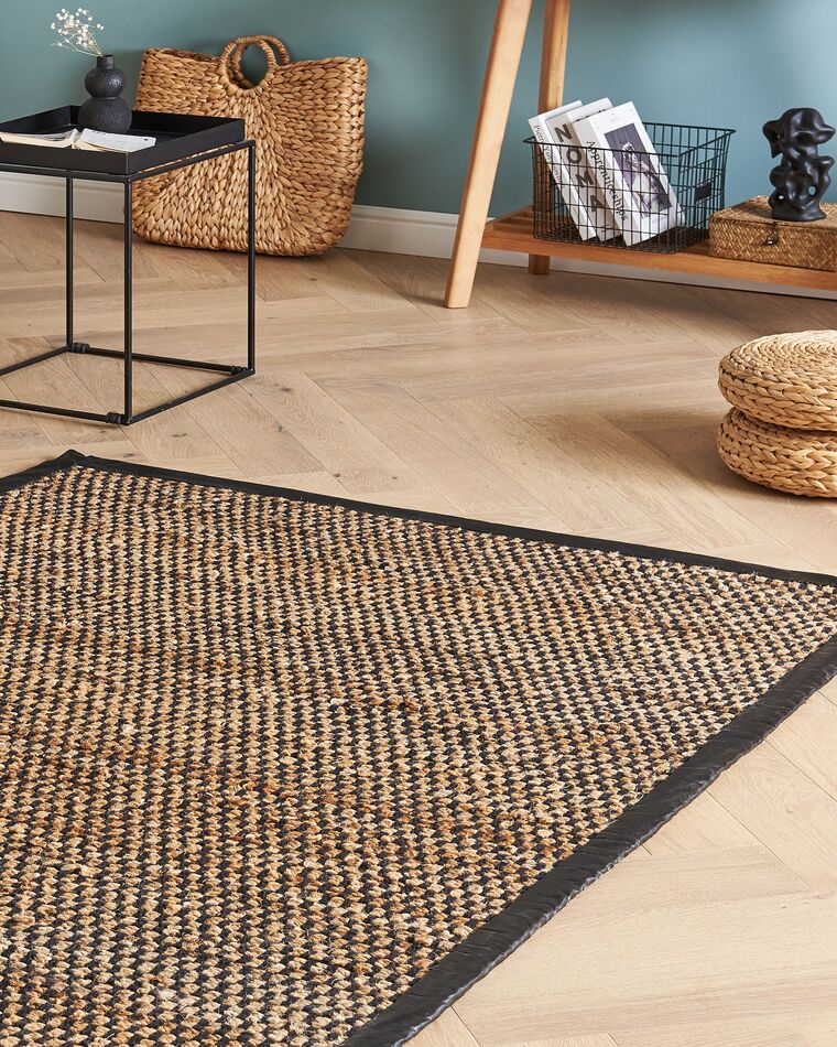 Jute Area Rug 140 x 200 cm Black and Beige GERCE | Beliani.co.uk