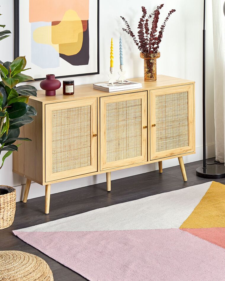Sideboard Rattan hellbraun 3 Türen PEROTE | Beliani.ch