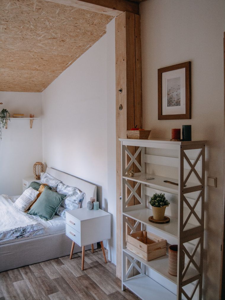 Sängbord 40 cm vit ALABAMA | Beliani.se