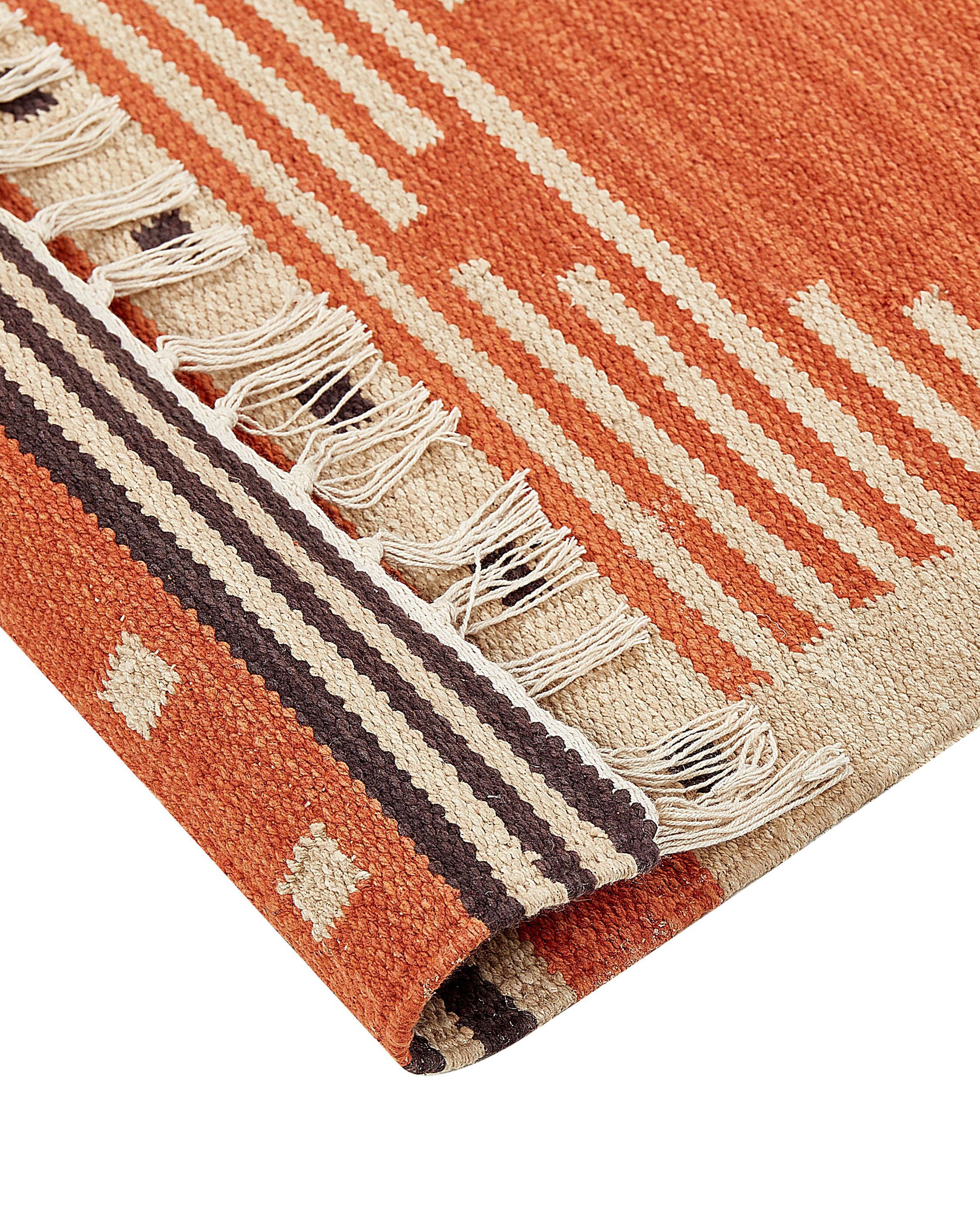 Vloerkleed kelim oranje 140 x 200 cm GAVAR | Beliani.nl