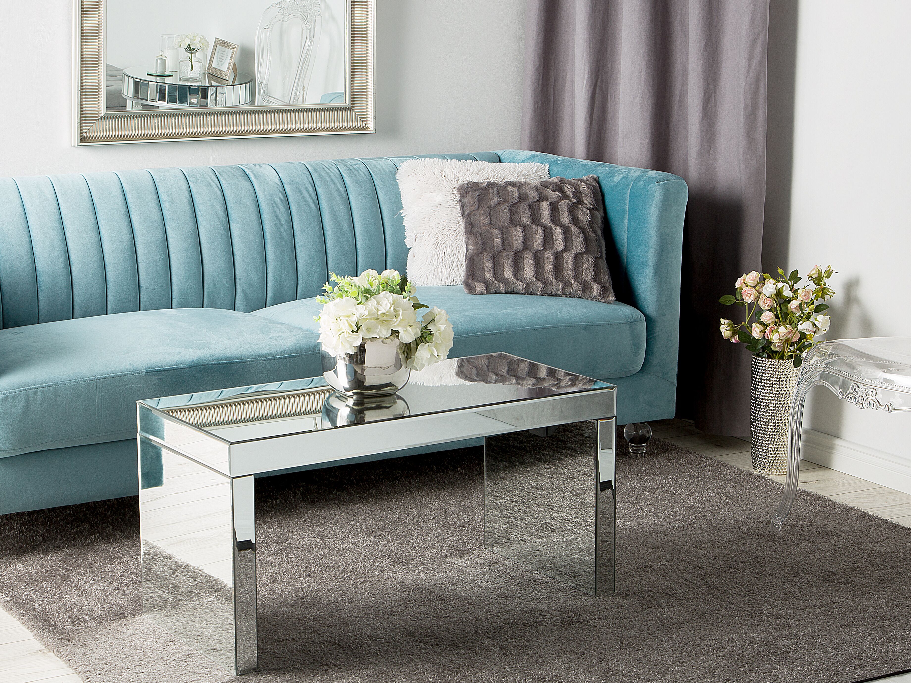 Canapé 3 places en velours bleu clair ARVIKA | Beliani.fr