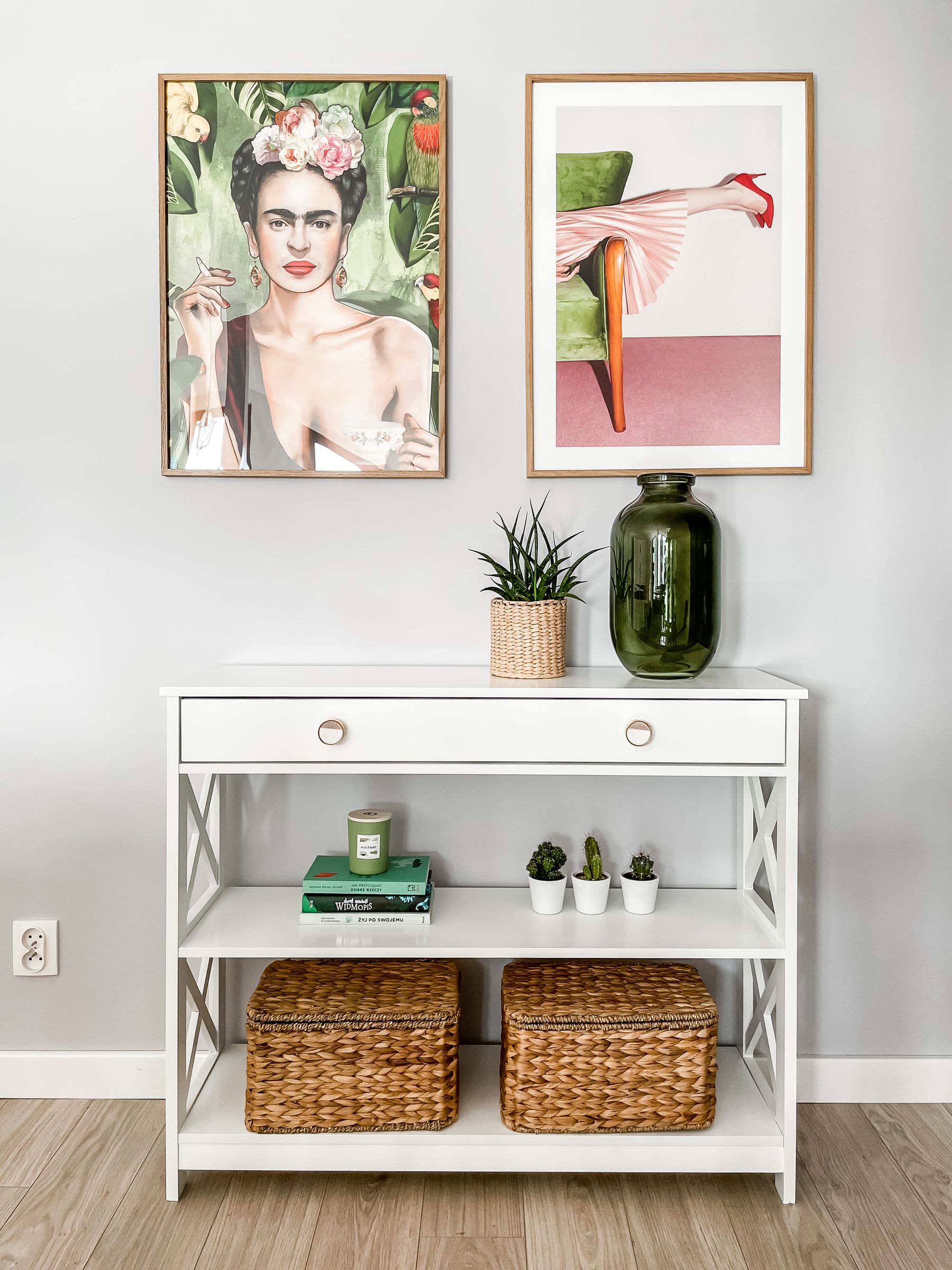 Console blanche MONTGOMERY | Beliani.fr