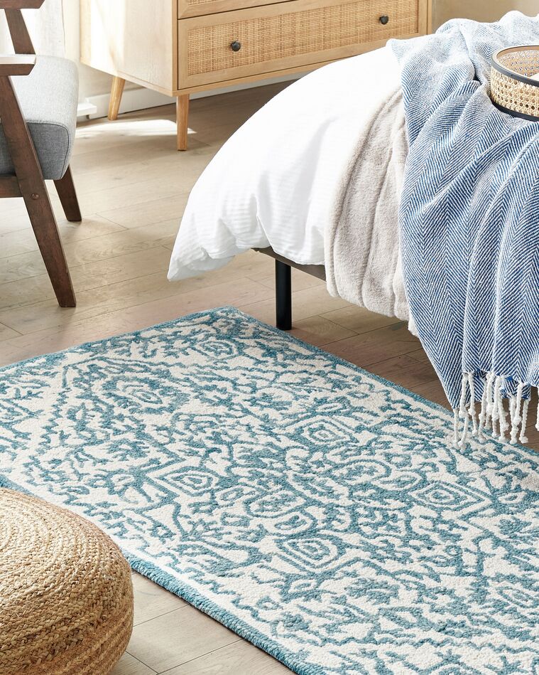 Wool Area Rug 80 x 150 cm White and Blue AHMETLI | Beliani.co.uk