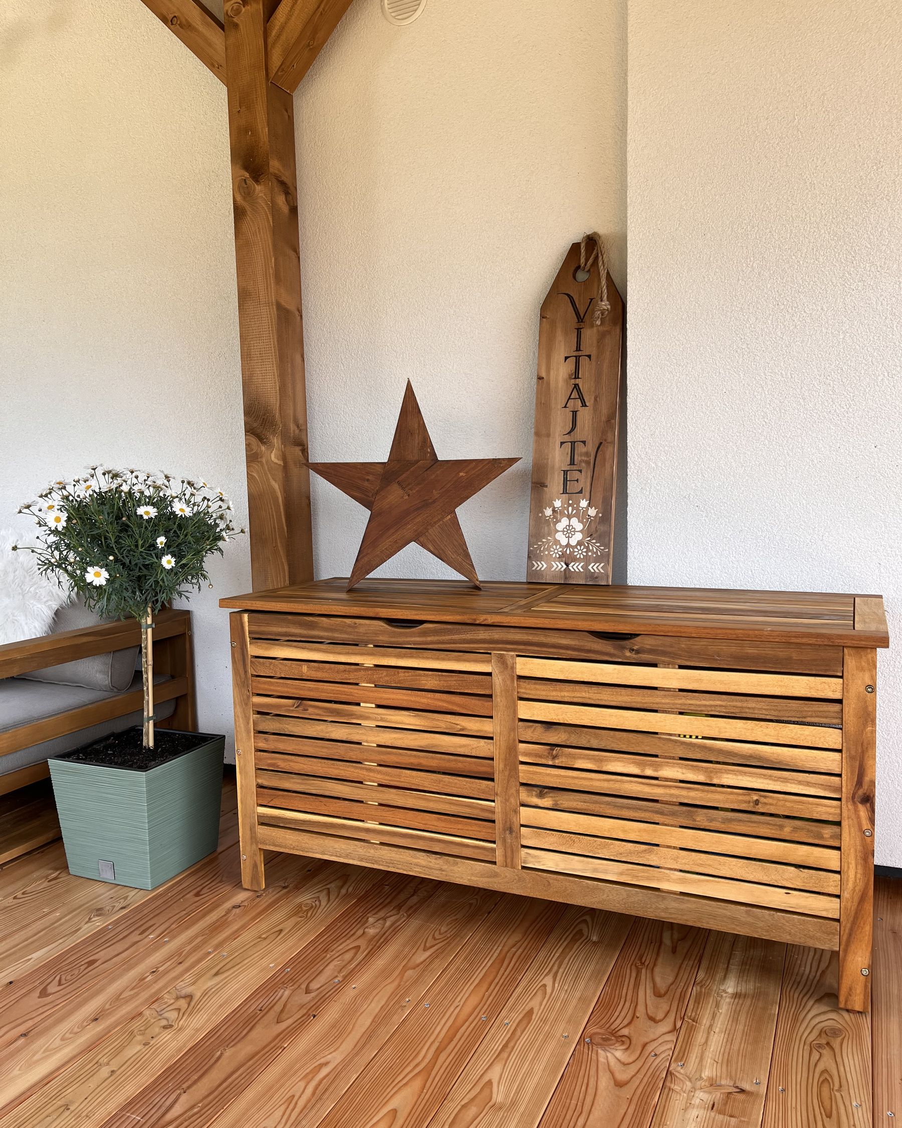 Arcón de madera de acacia clara 130 cm RIVIERA | Beliani.es