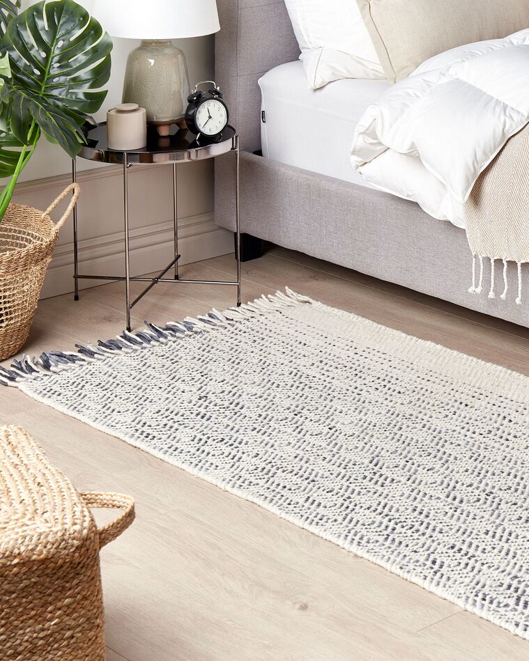 Wool Area Rug 80 x 150 cm White and Grey OMERLI | Beliani.co.uk