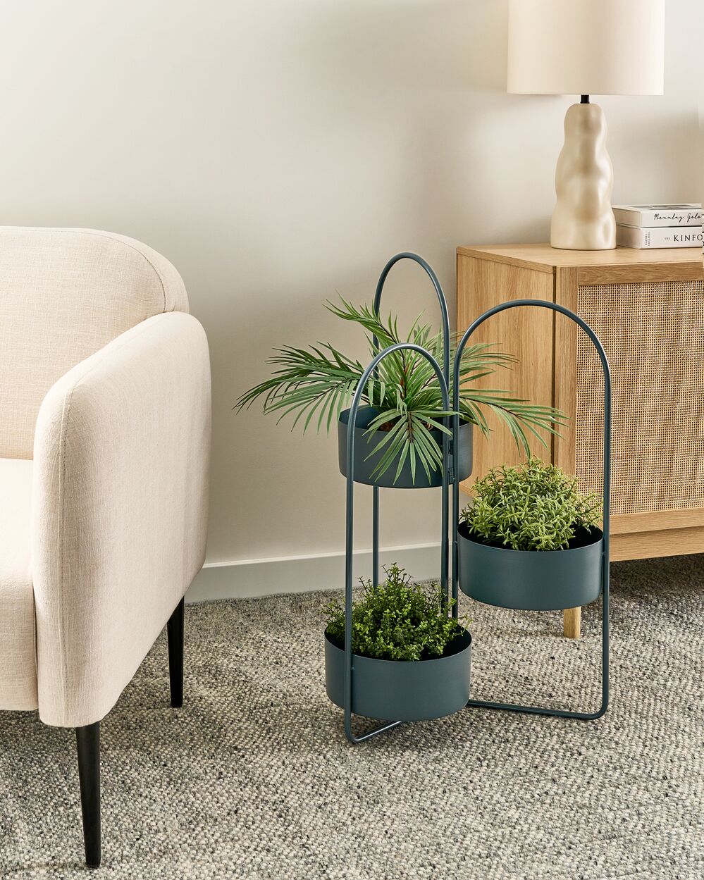 Elevated Plant Pot VINCA Metal 70 cm Black | Beliani.co.uk