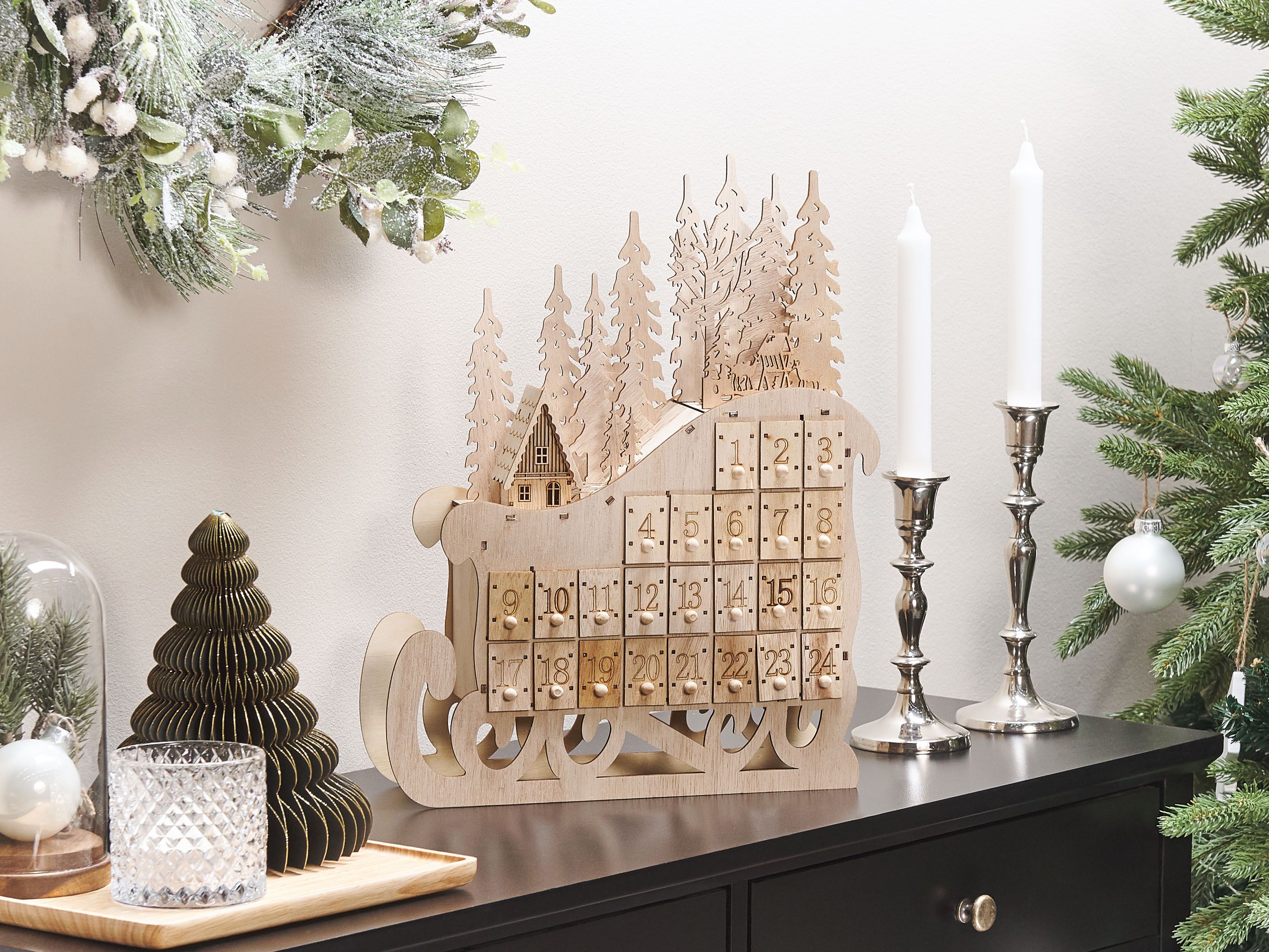 Joulukalenteri poppeli LED-valot vaalea puu IMPALA | Beliani.fi