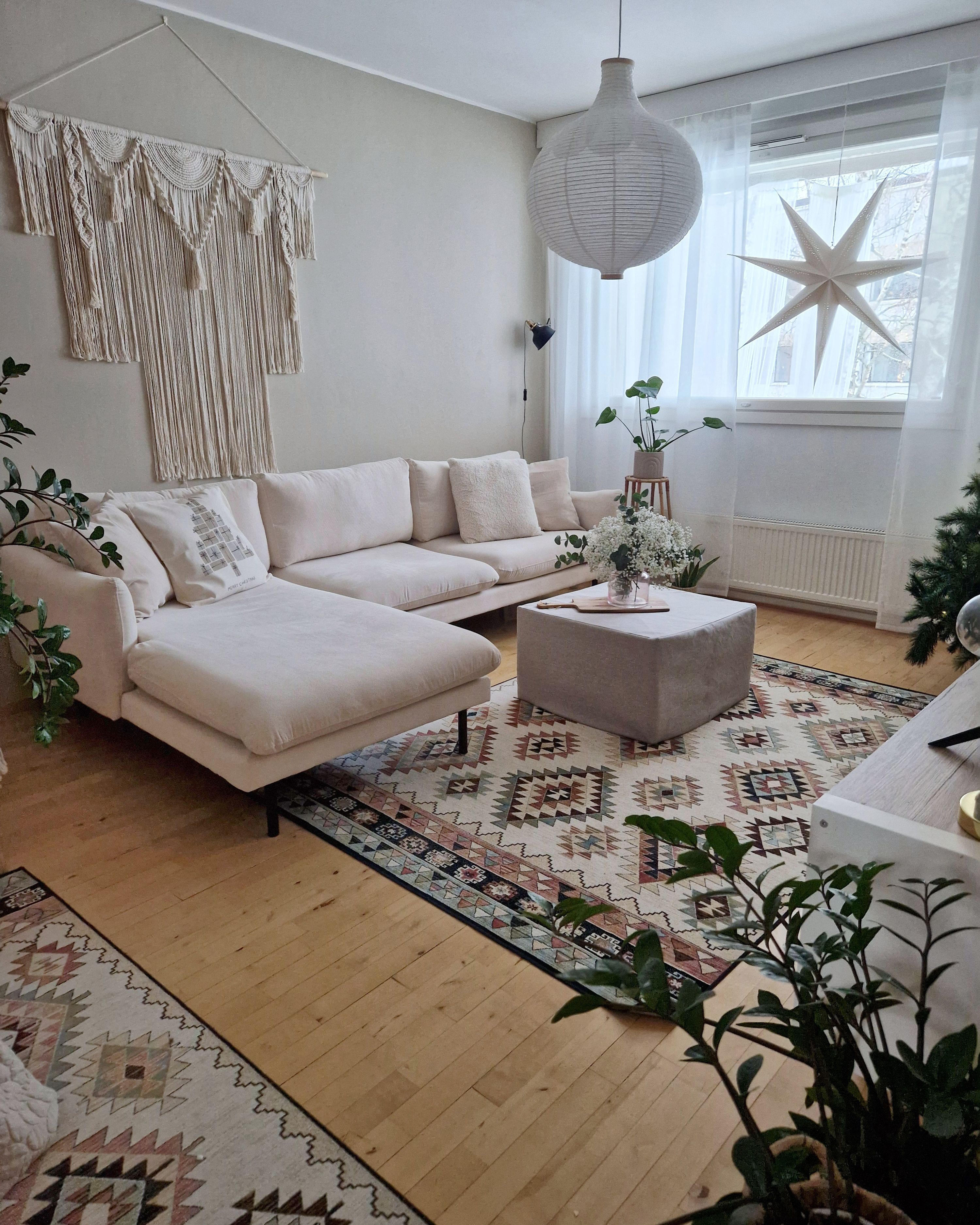 Corner Sofa 4 Seater VINTERBRO Velvet Light Beige Right Hand | Beliani ...