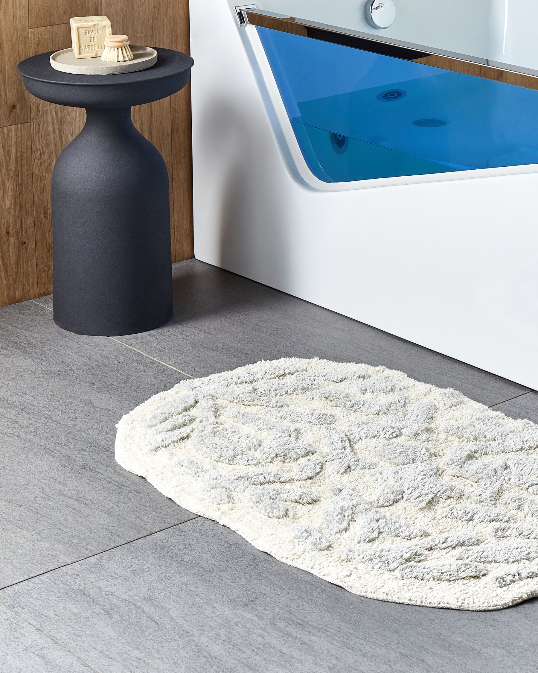 Alfombrilla de baño DERIK Gris claro 60 x 90 cm Algodón | Beliani.es