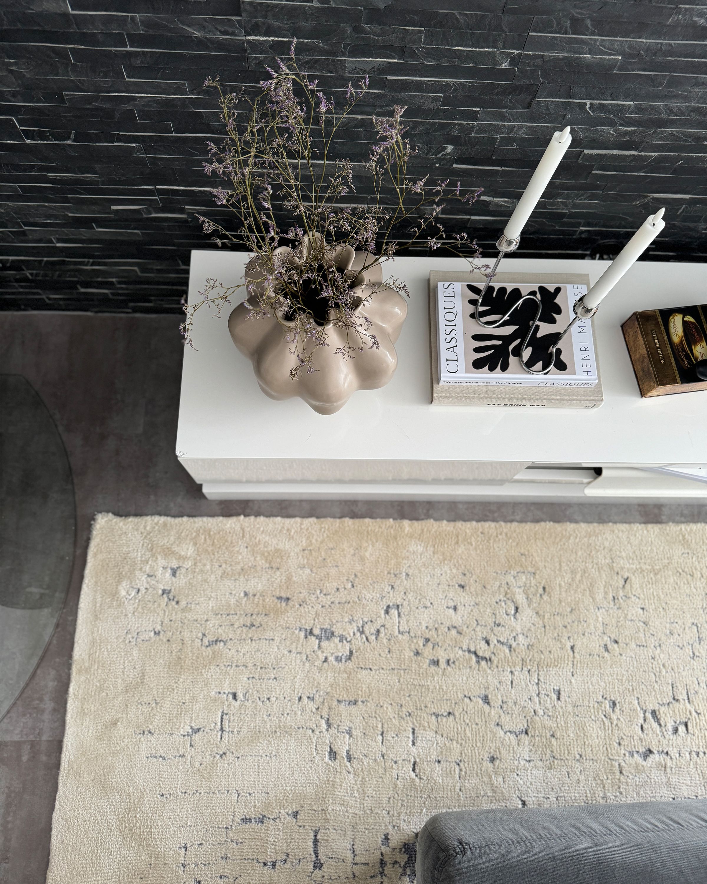 Area Rug 160 x 230 cm Beige NAKUS | Beliani.co.uk