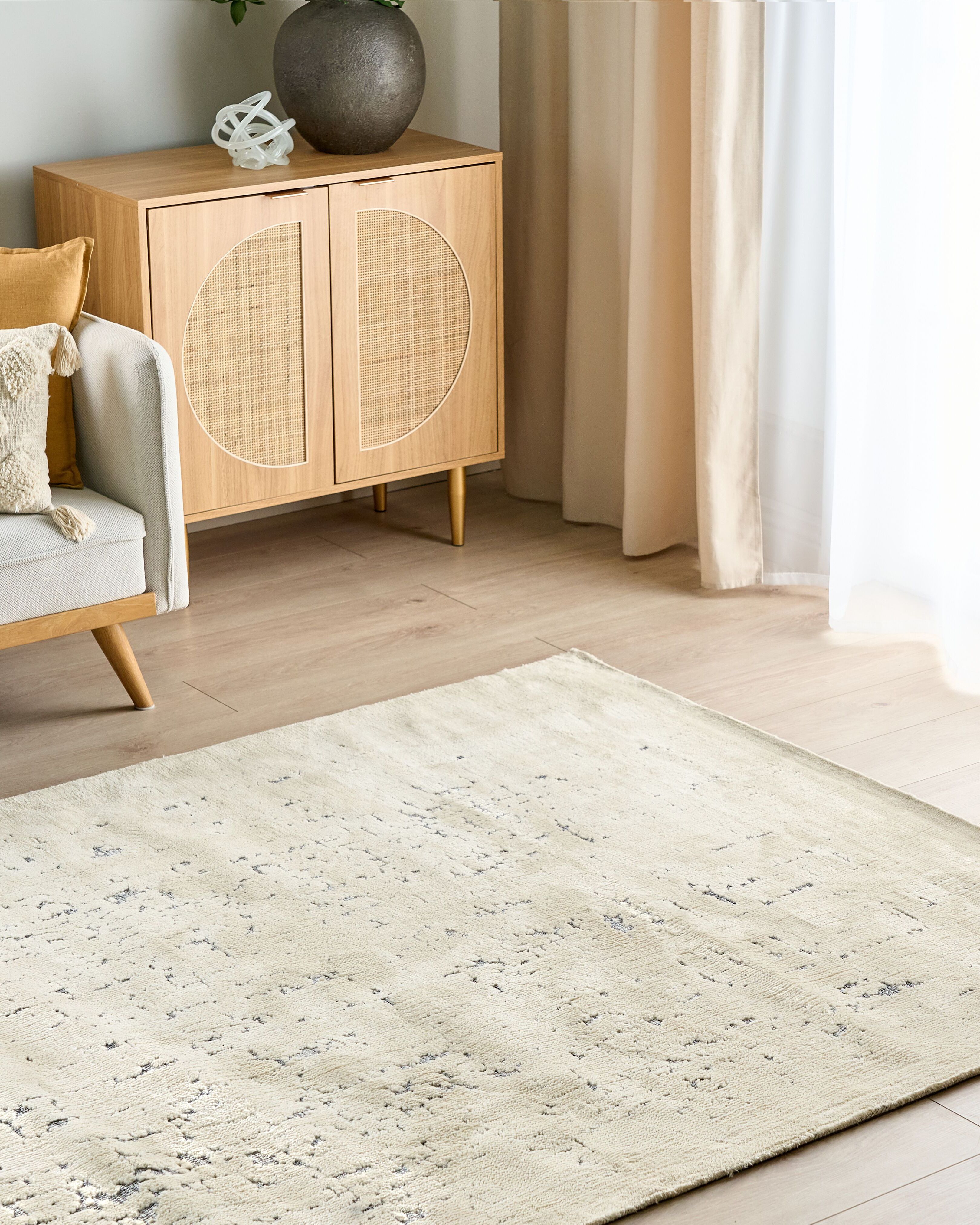 Area Rug 160 x 230 cm Beige NAKUS | Beliani.co.uk