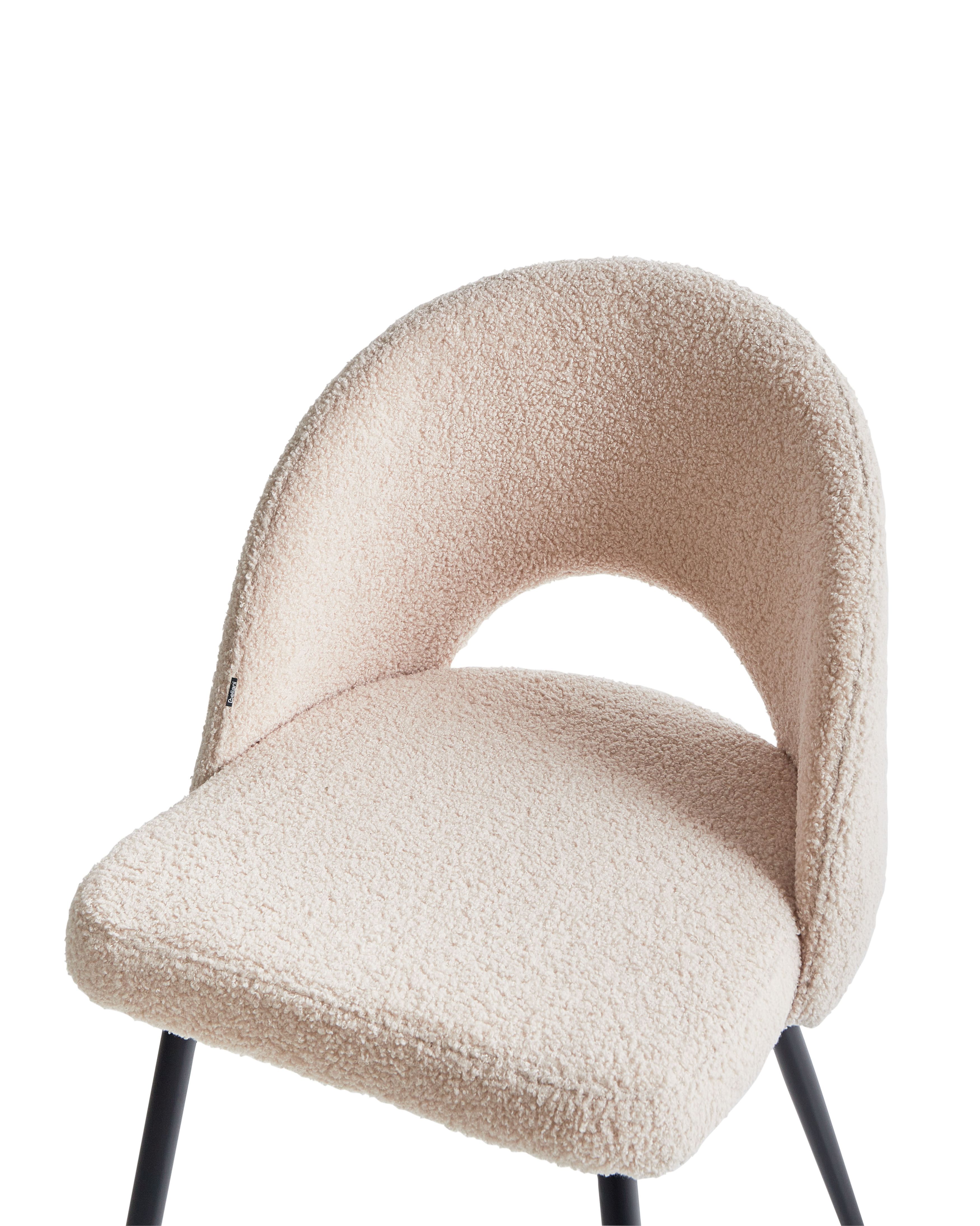 Set med 2 matstolar ONAGA Bouclé Beige | Beliani.se