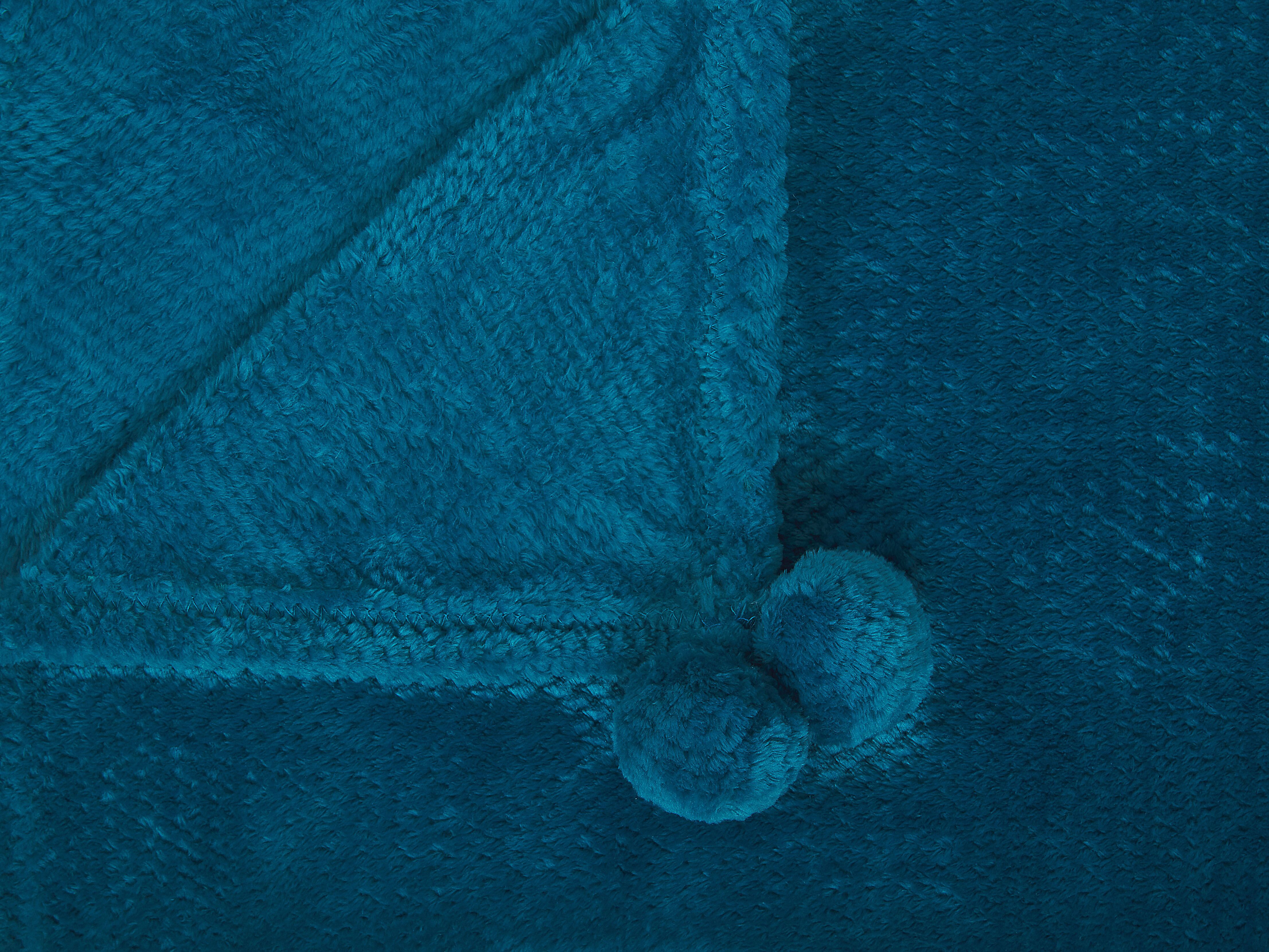 Blanket SAITLER 200 x 220 cm Turquoise | Beliani.co.uk