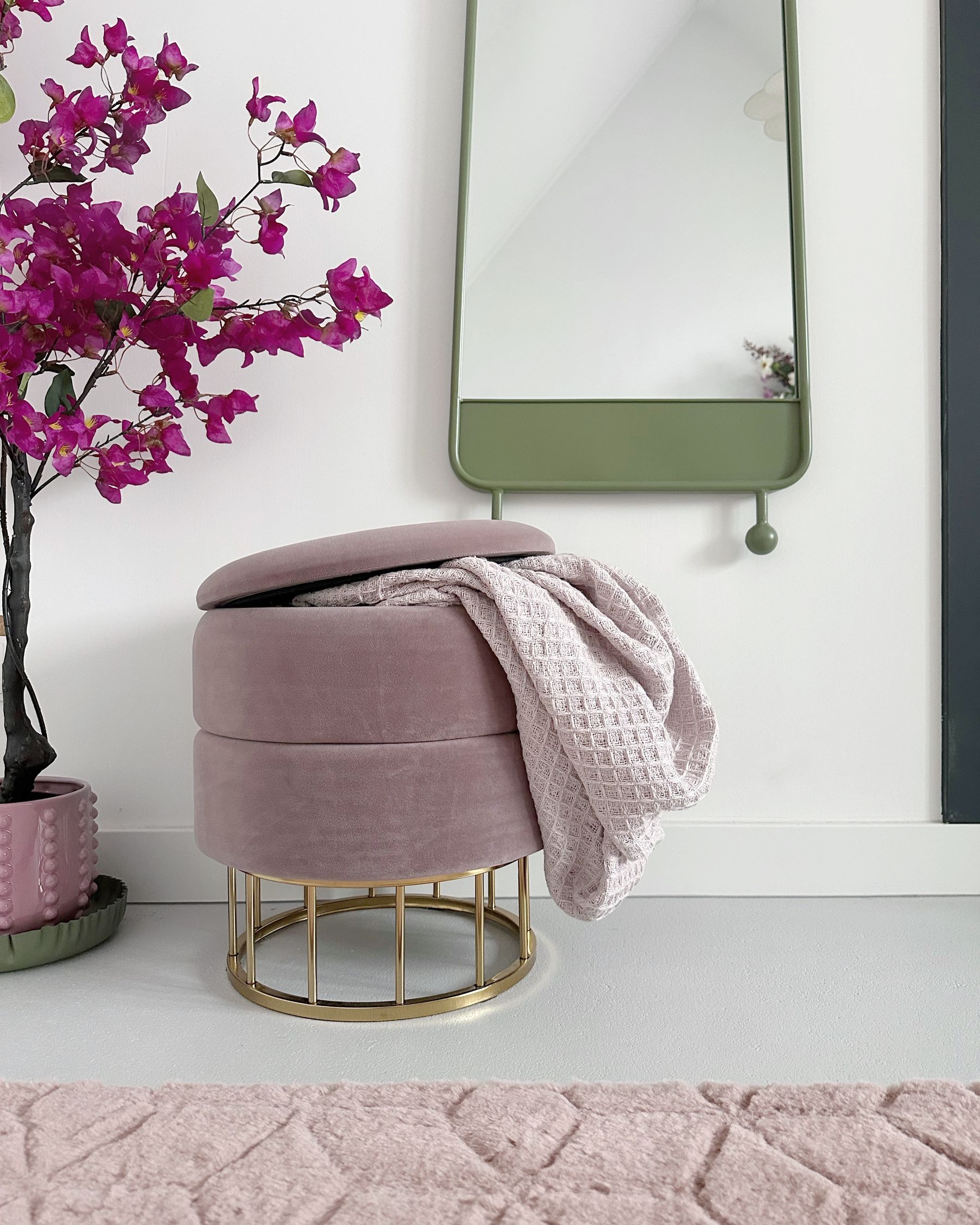 Poef fluweel roze ELGIN | Beliani.nl
