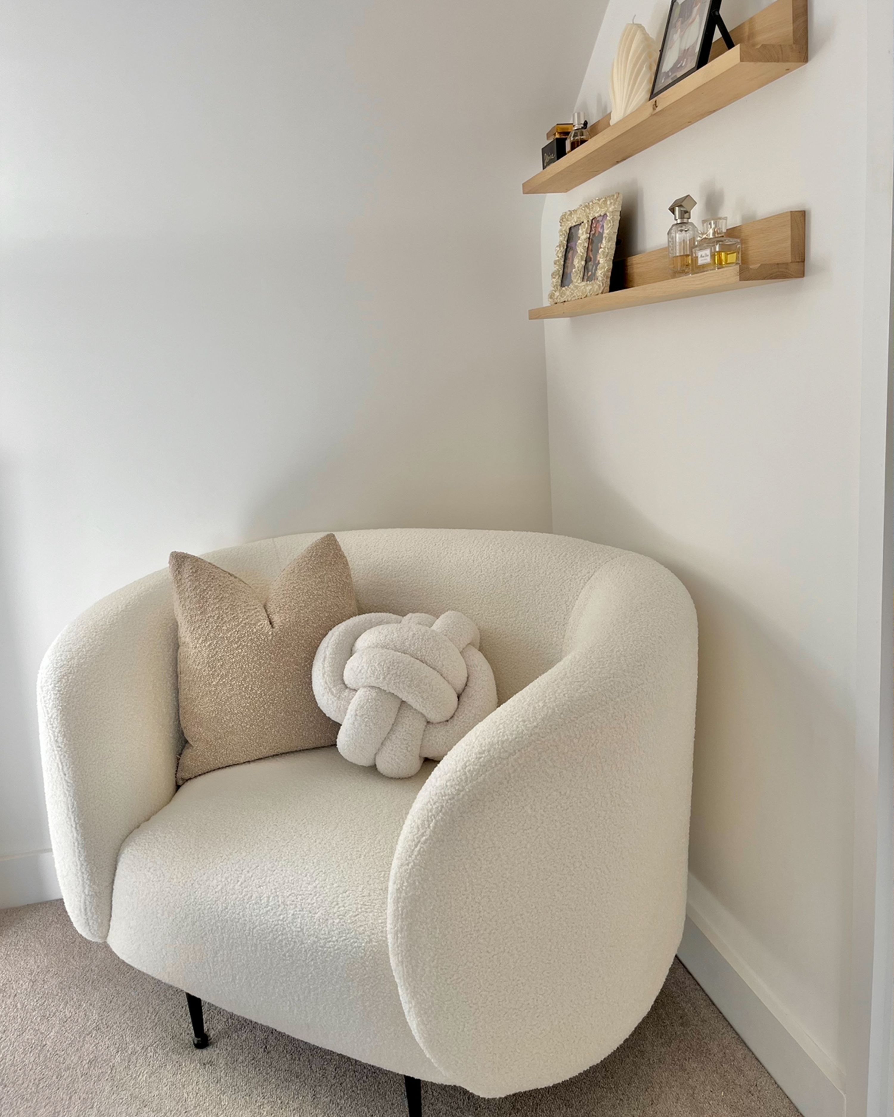 Armchair White LOEN | Beliani.co.uk