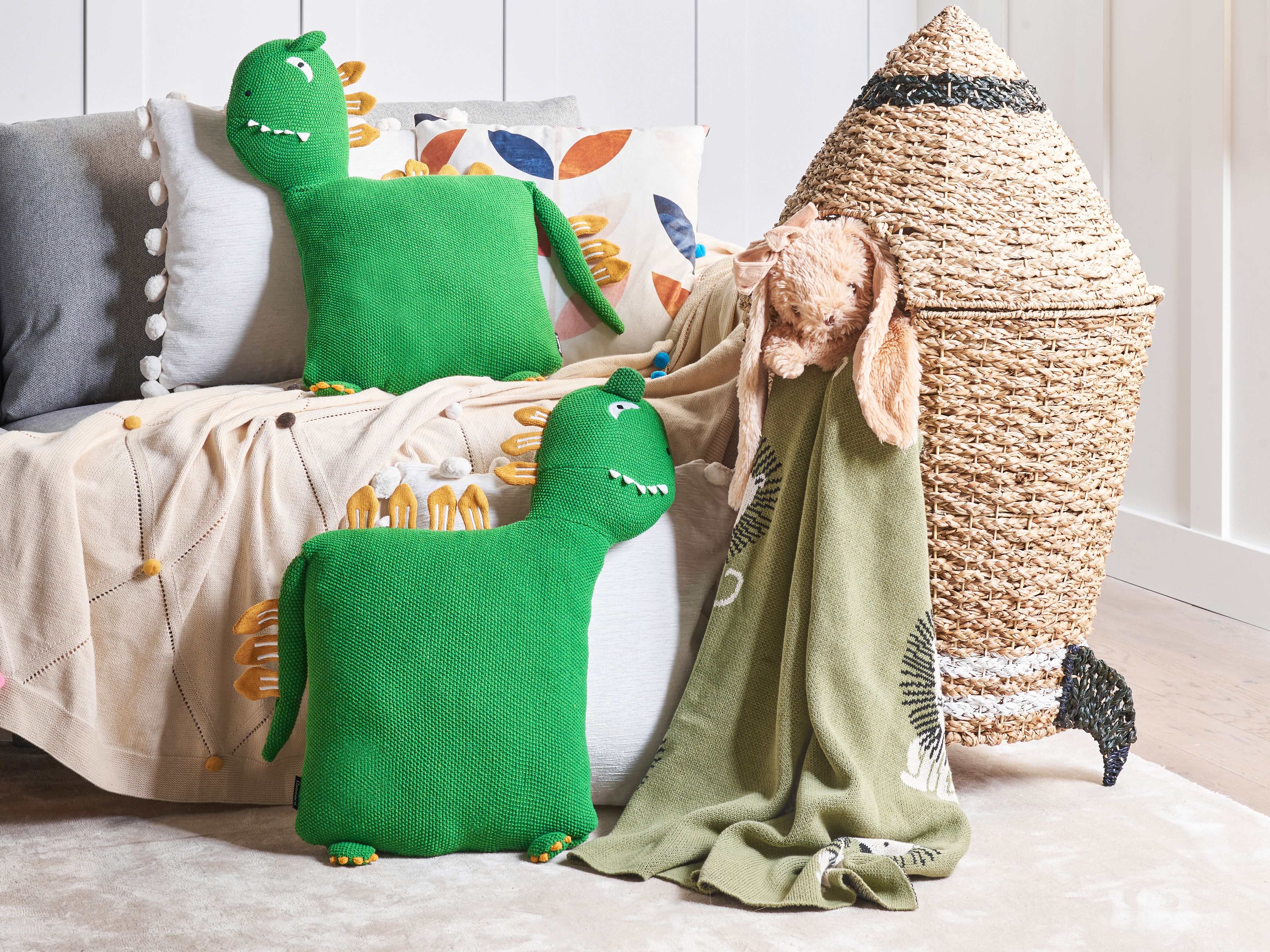 Set of 2 Cotton Kids Cushions Dinosaur 45 x 45 cm Green DINOS | Beliani ...