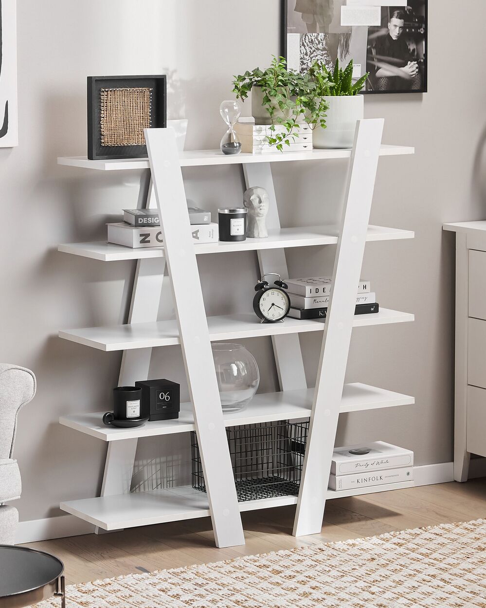 White 5 shelf bookshelf store