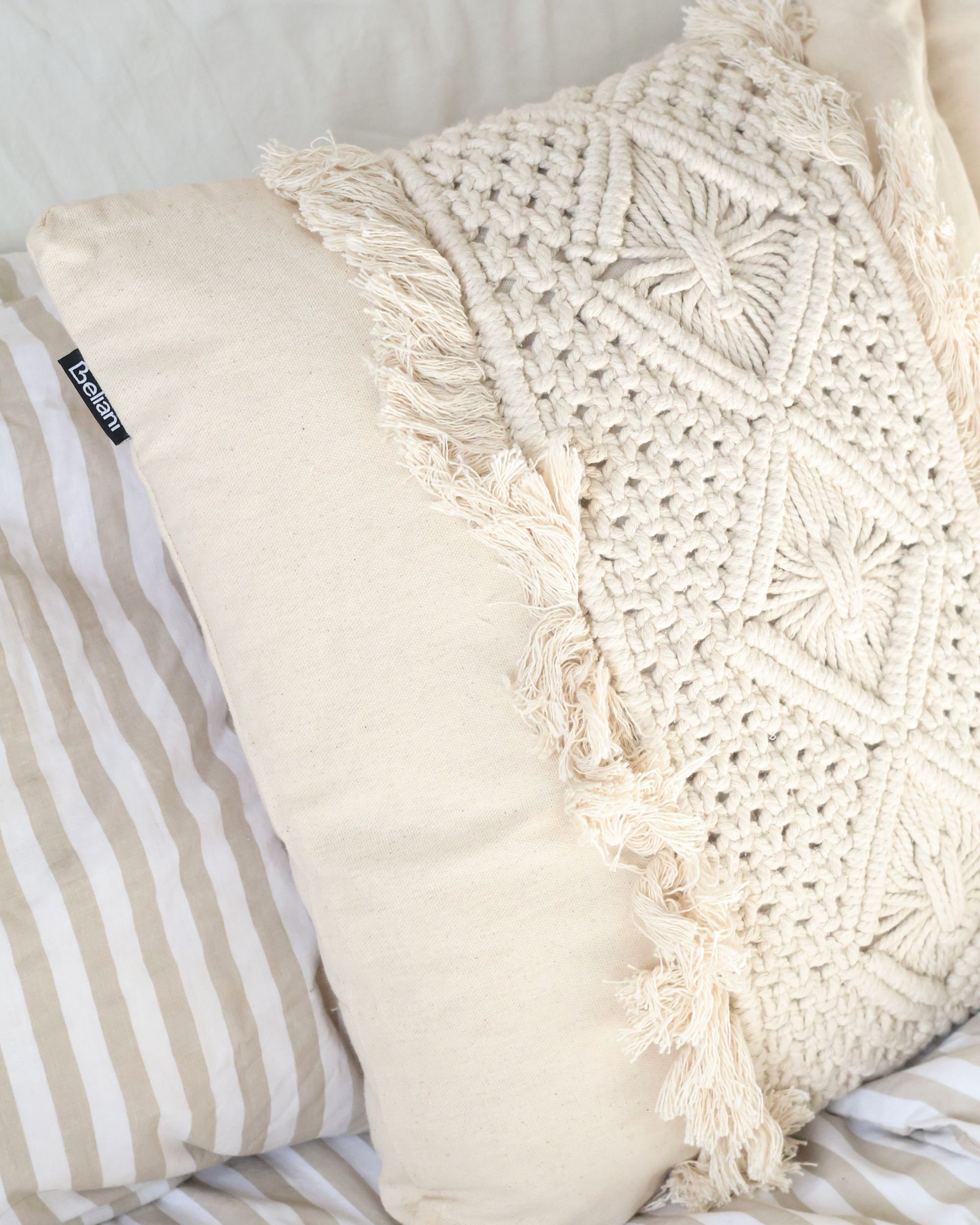 Set of 2 Cotton Macrame Cushions with Tassels 45 x 45 cm Beige KALAM ...