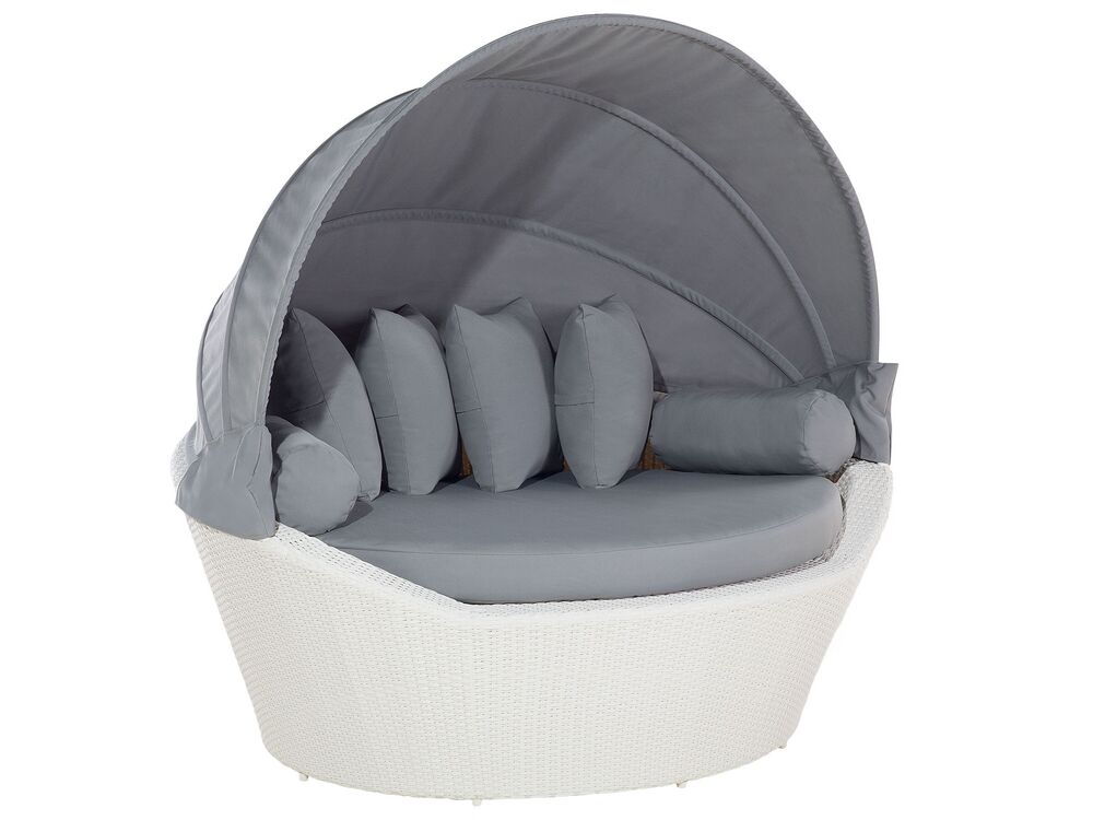 White wicker daybed store