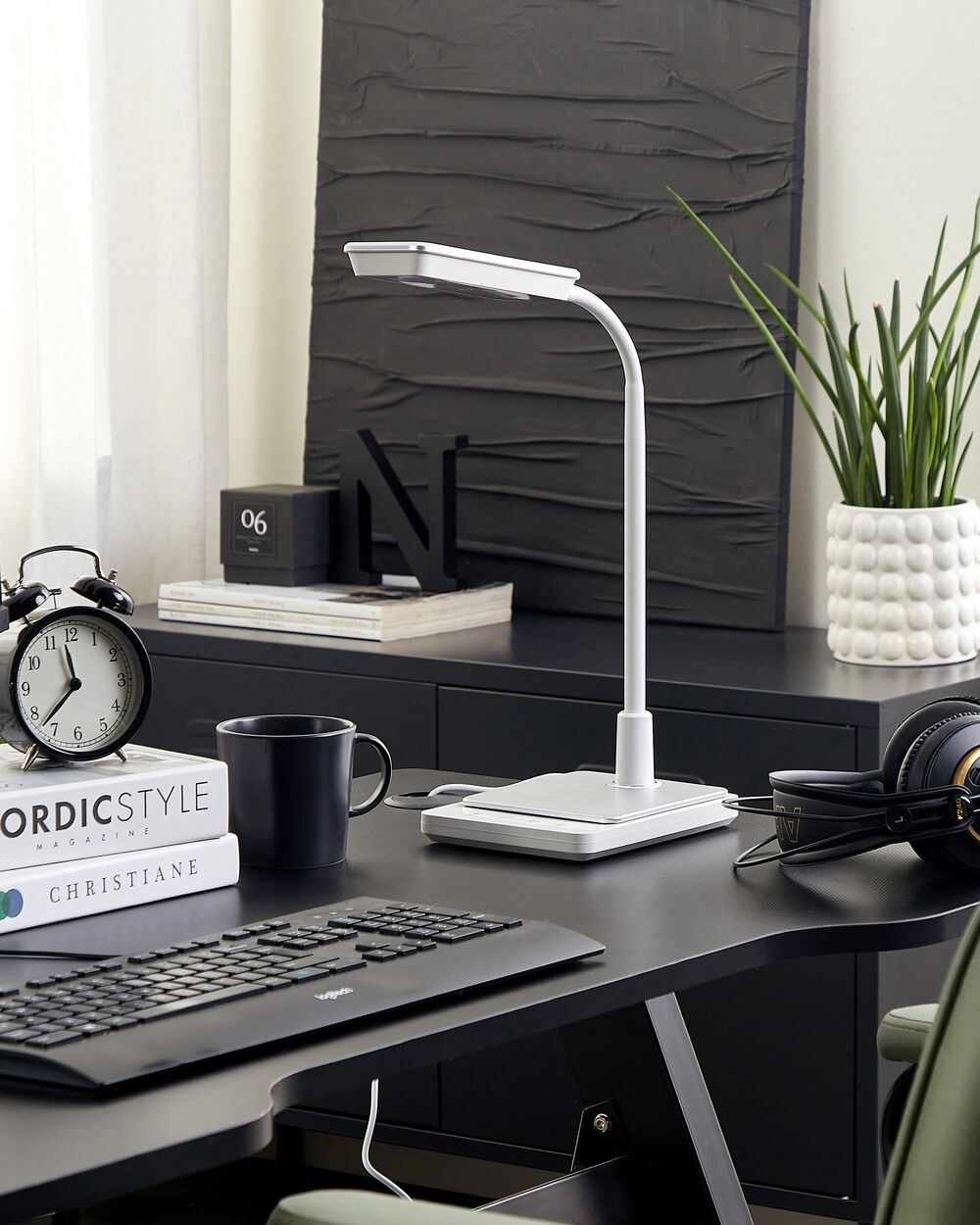 LED Desk Lamp CENTAURUS With Dimmer Metal White Beliani