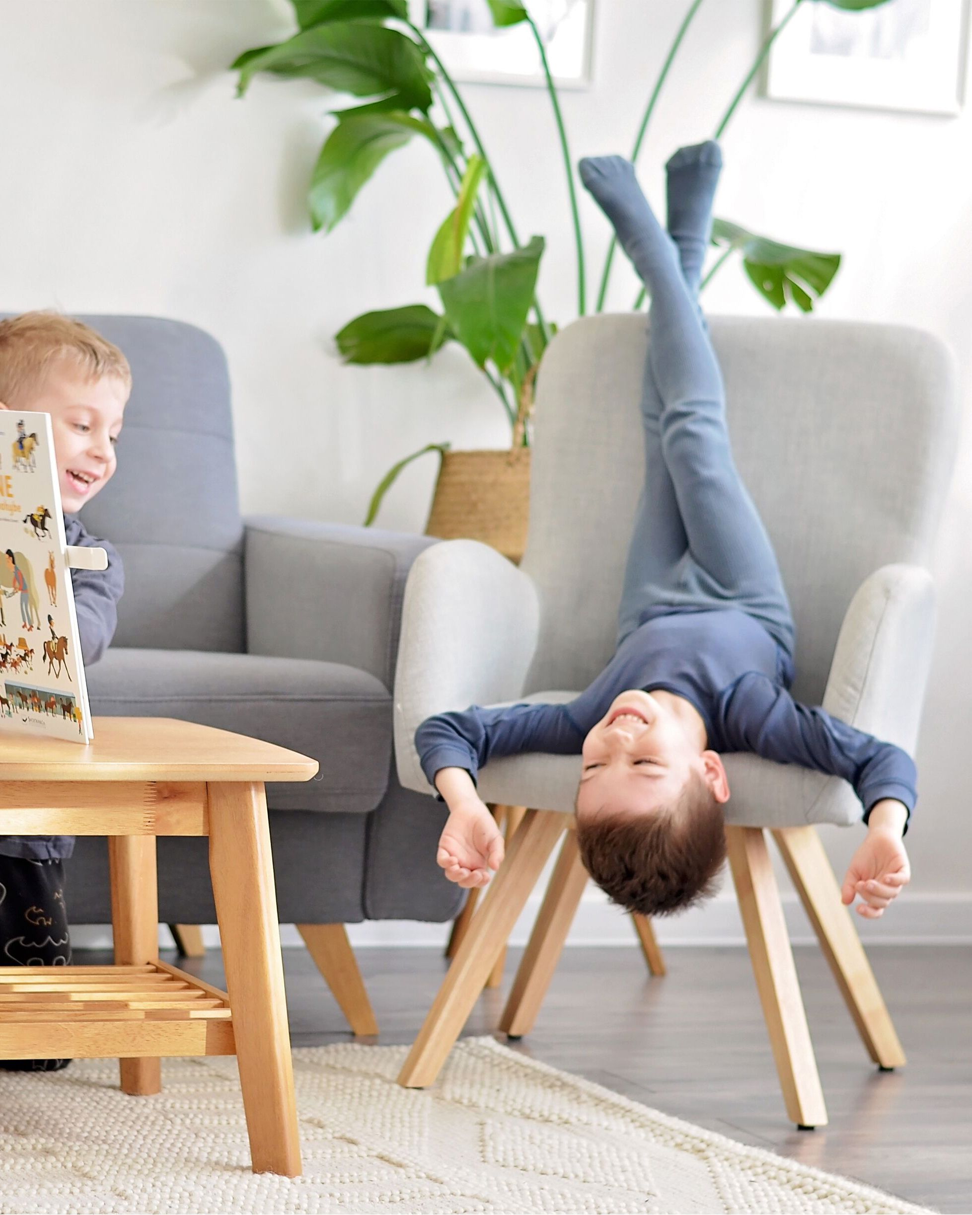 Armchair BJARN Fabric Light Grey | Beliani.co.uk