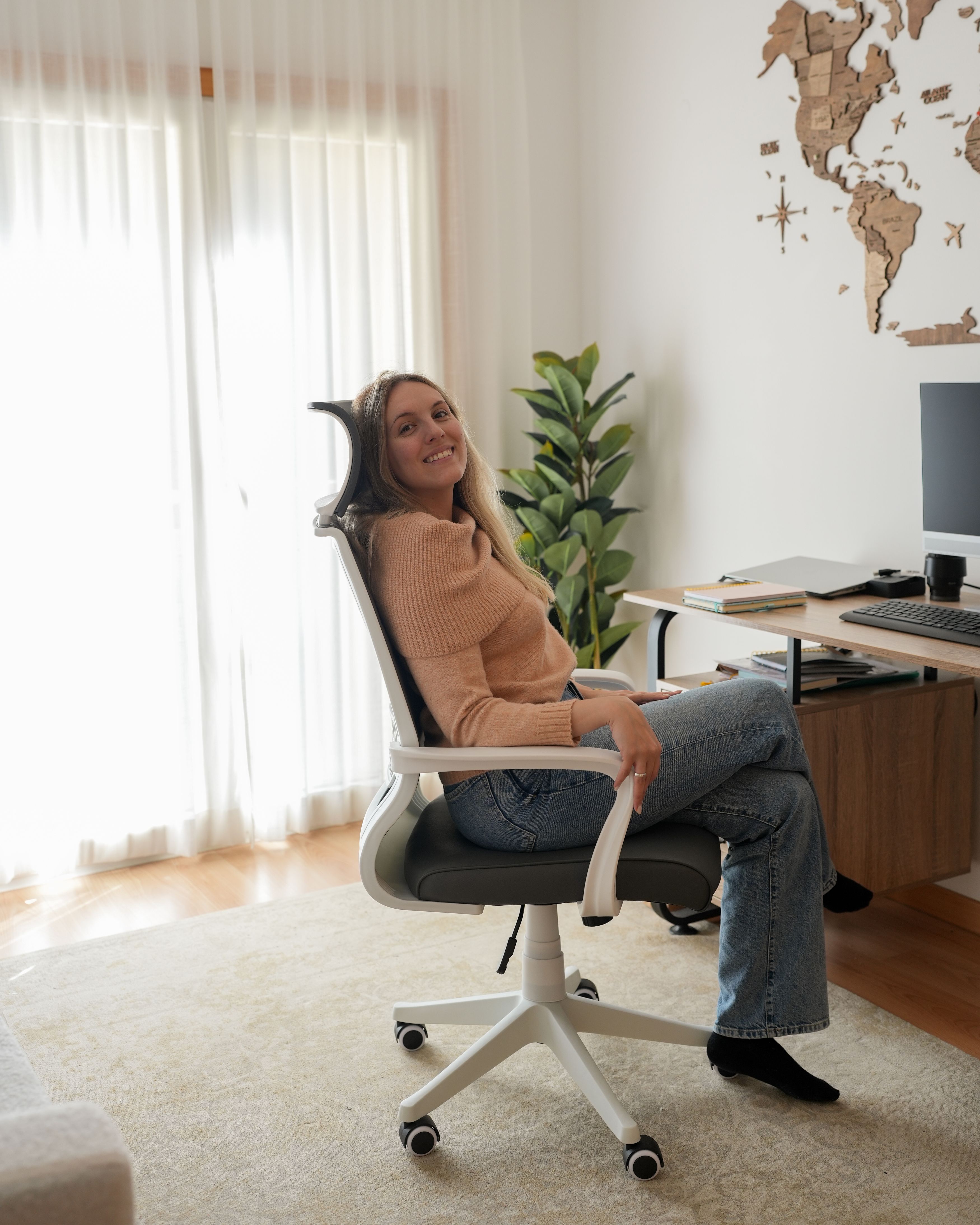 Office Chair LEADER Faux Leather Grey | Beliani.co.uk