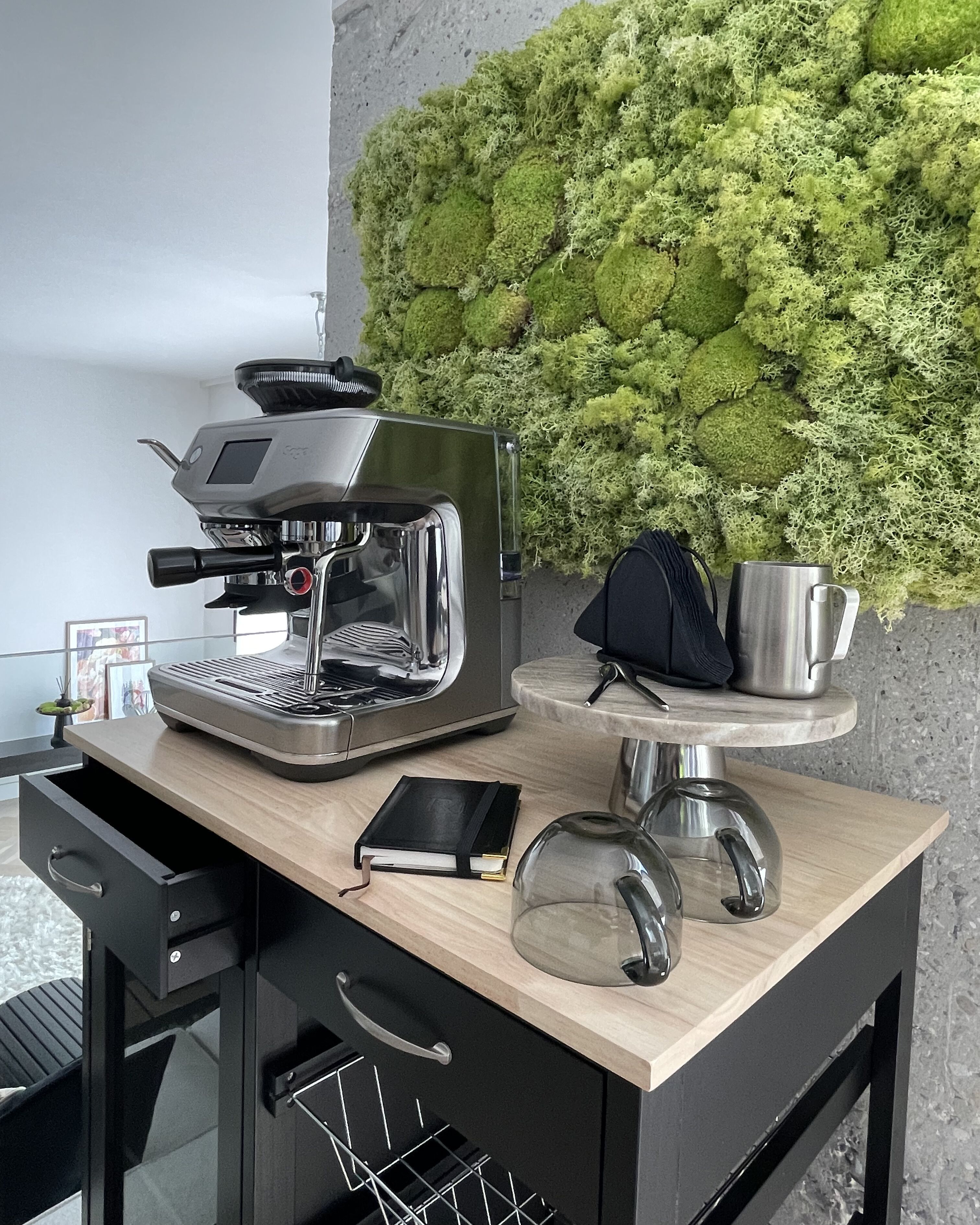 Kitchen Storage Trolley Black BOVES | Beliani.co.uk