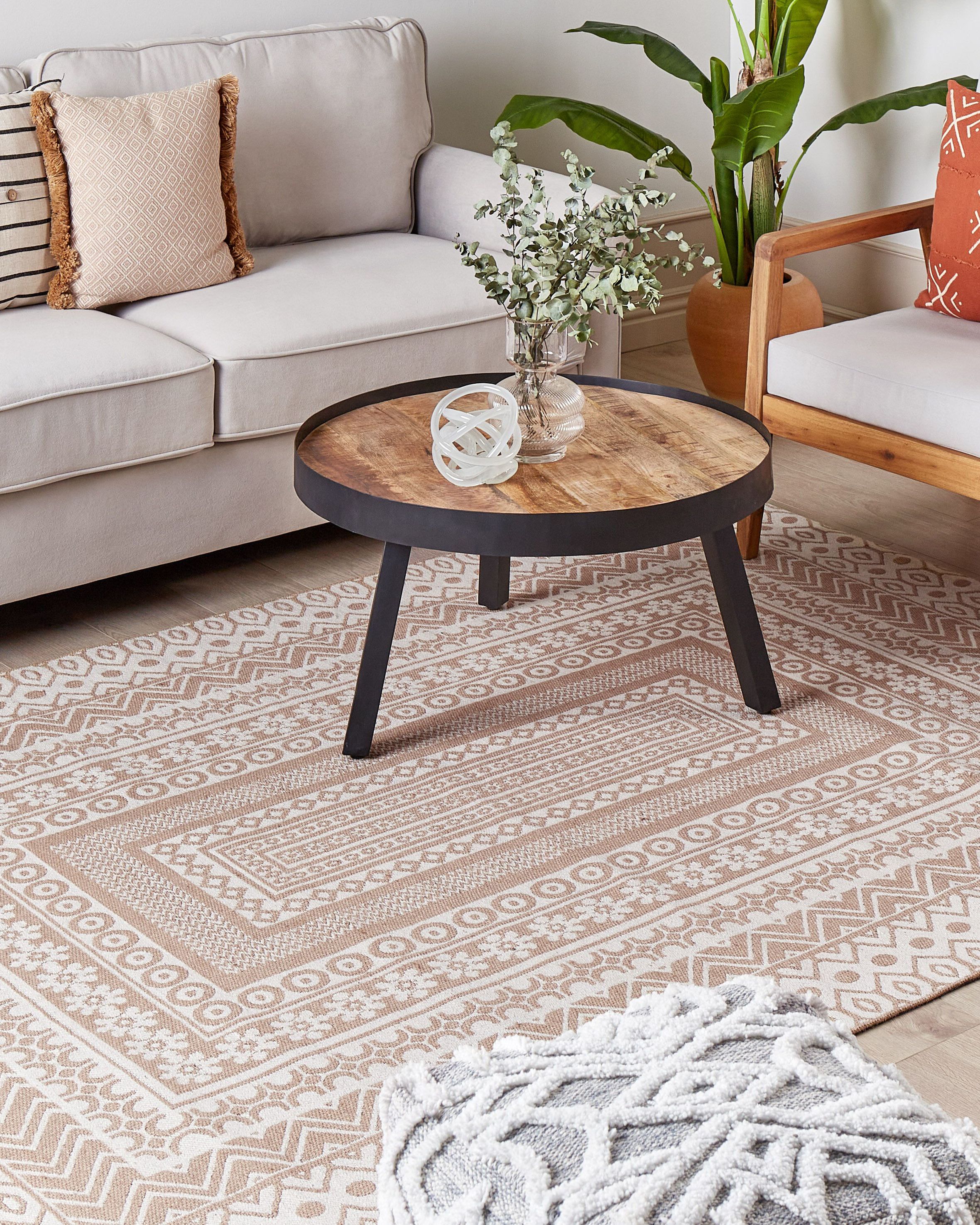 Area Rug 160 x 230 cm Beige and White BAGLAR | Beliani.co.uk