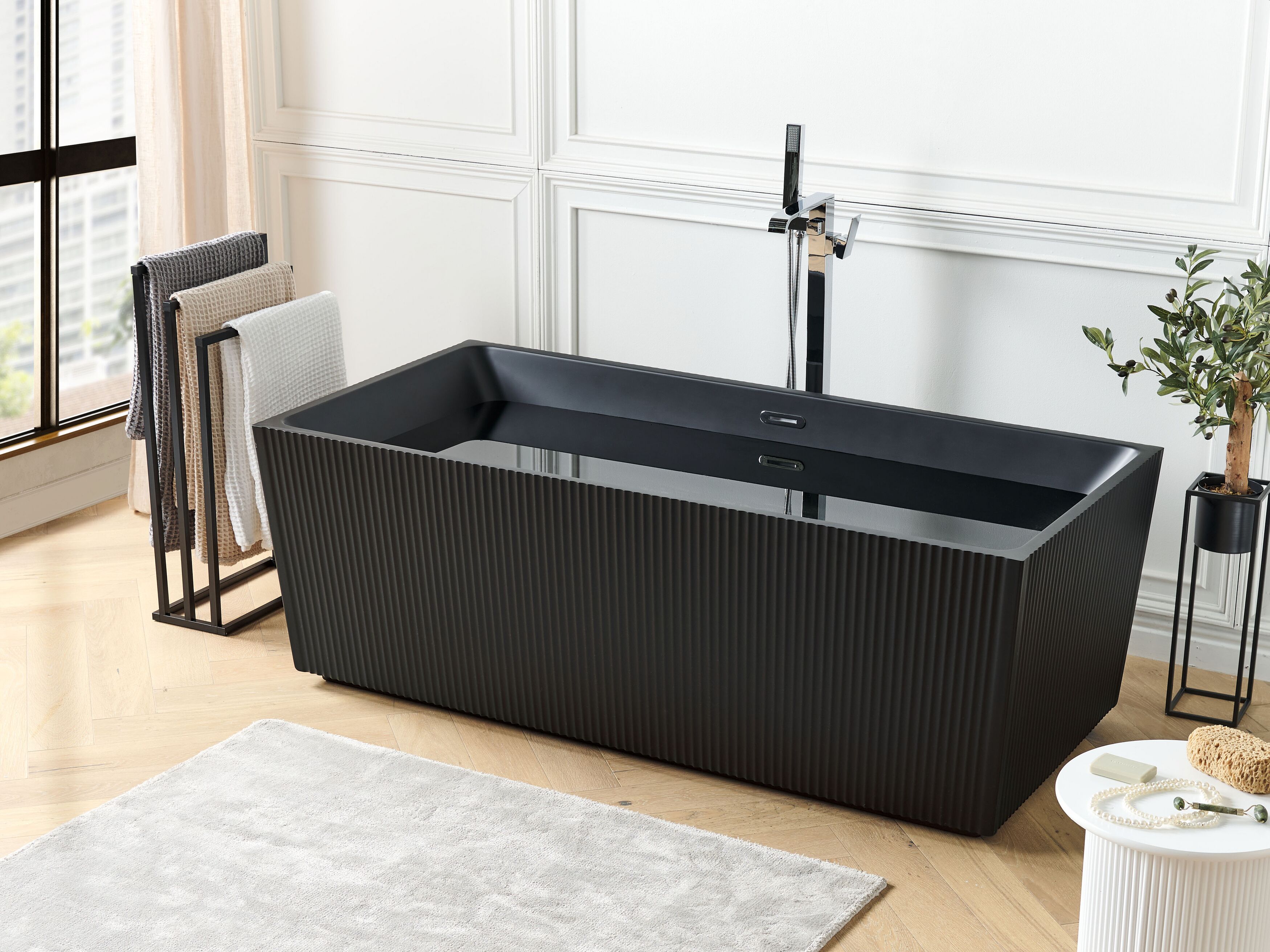 Fristående badkar GOCTA 1700 x 800 mm Svart | Beliani.se
